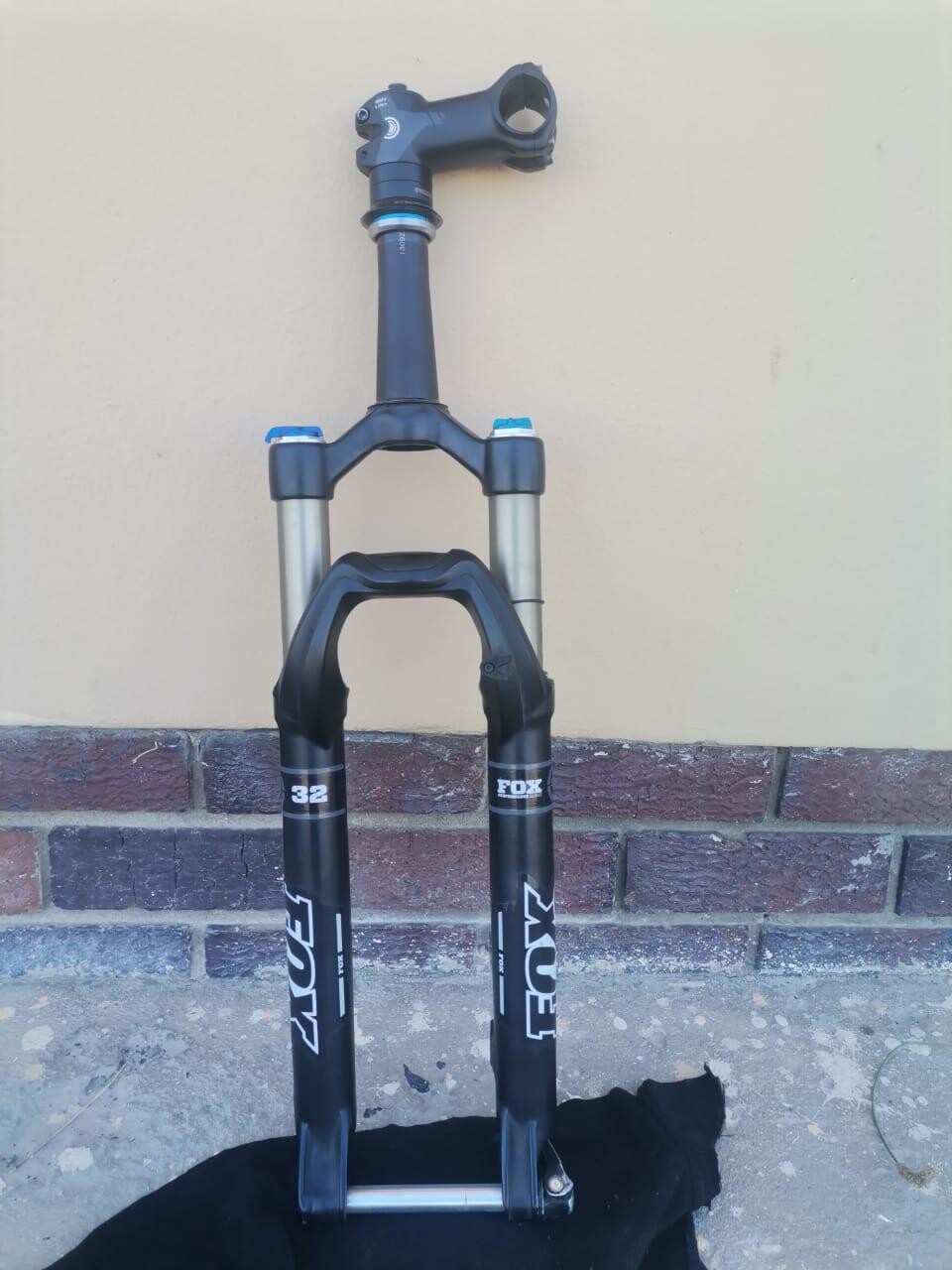 Fox 32 Float evolution 27.5ctd fork 100mm travel | Mountain Bike Forks ...