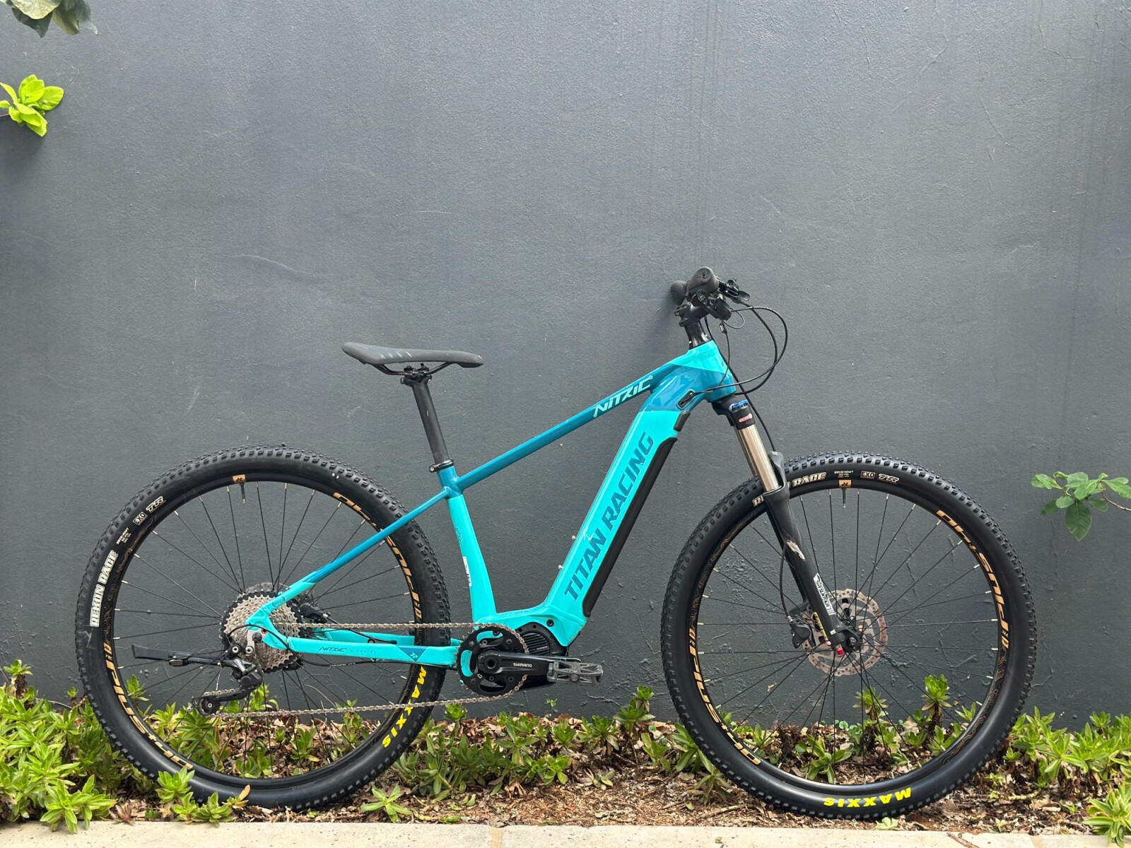 Titan Racing Nitric E-Bike (Small) | Hardtail Mountain E-Bikes | Bike Hub