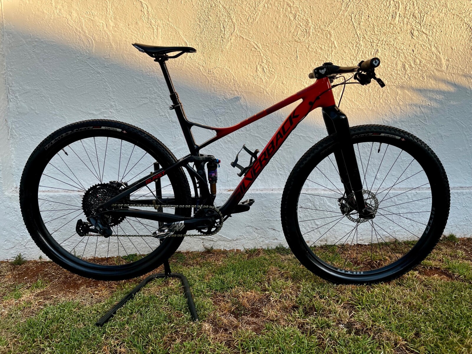 Silverback SESTA SBC | Dual Suspension Mountain Bikes | Bike Hub