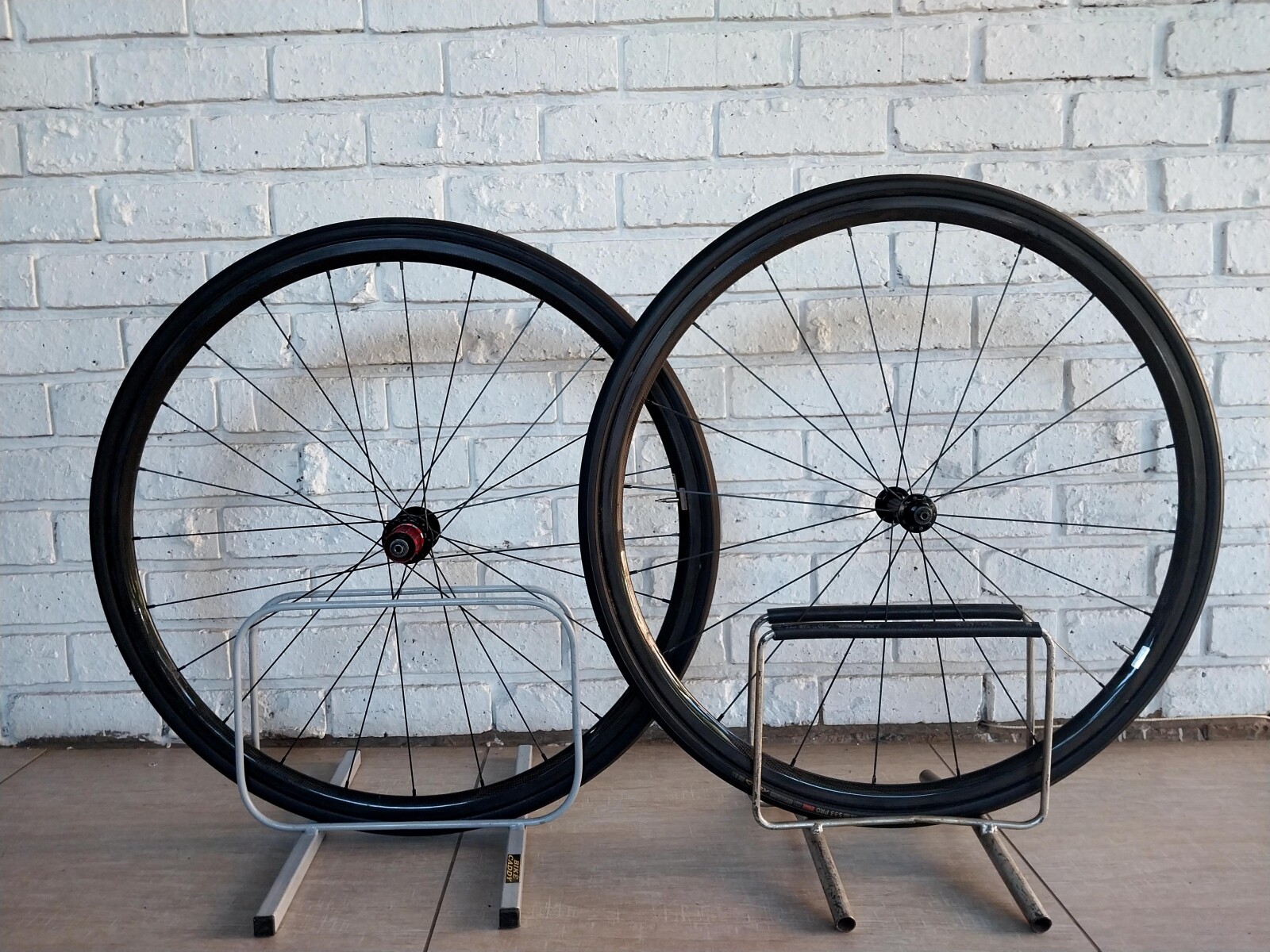 Carbon road bike wheelset - Rim brake | Road Bike Rims | Bike Hub