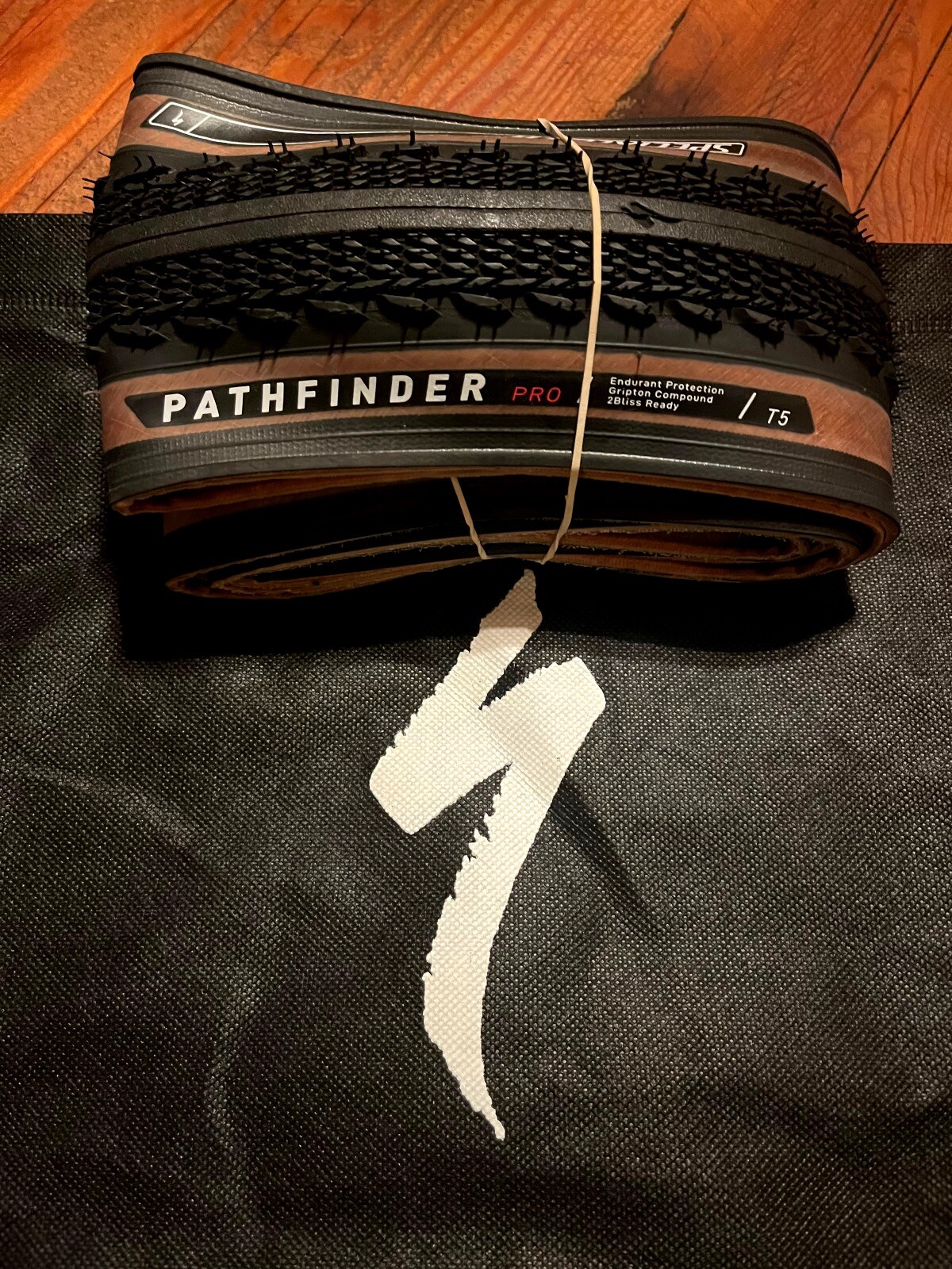 Specialized Pathfinder Pro T5 42cx700 | Gravel Bike Tyres | Bike Hub