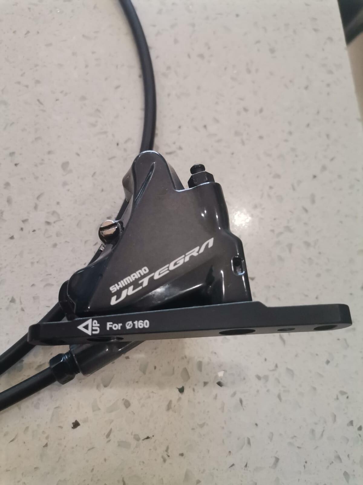 Shimano Ultegra hydraulic brake calipers | Road Bike Brakes | Bike Hub