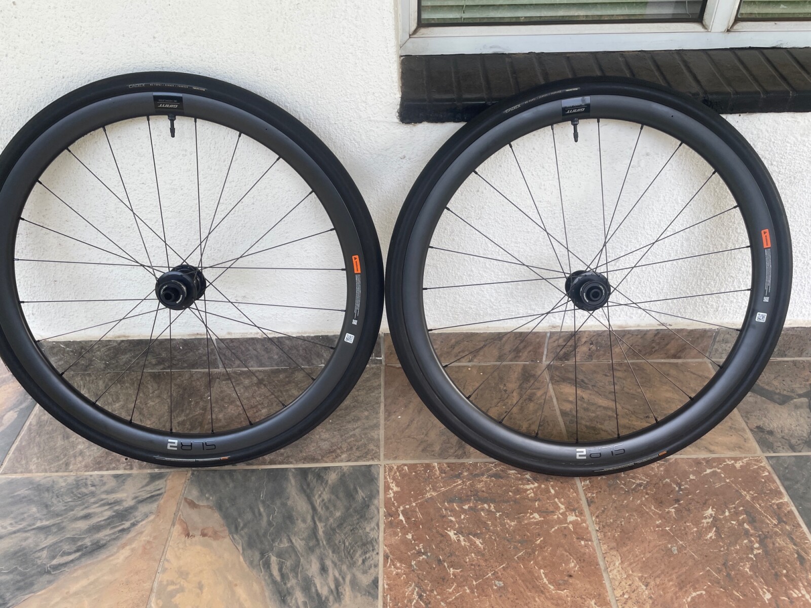 Giant SLR 2 36 Disc Wheelset | Road Bike Wheels | Bike Hub