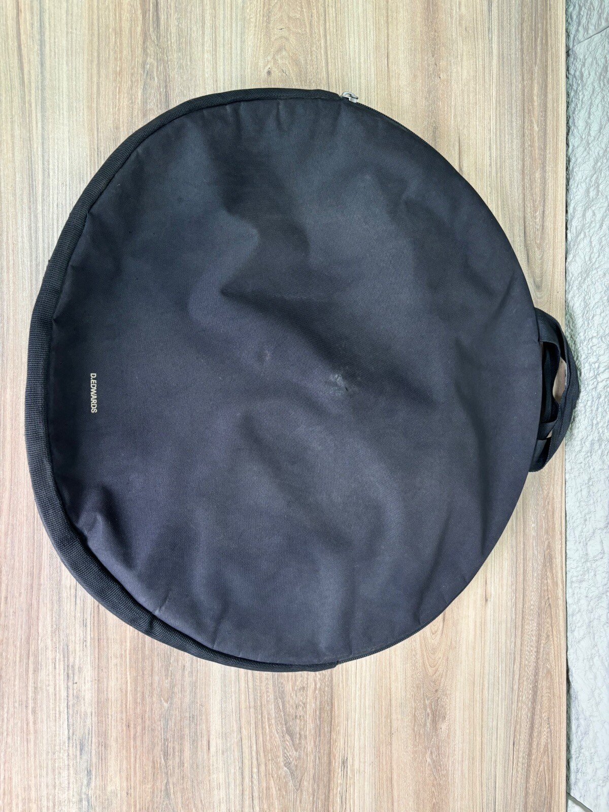 D.EDWARDS PADDED WHEEL BAG | Saddle Bags & On-bike Storage | Bike Hub