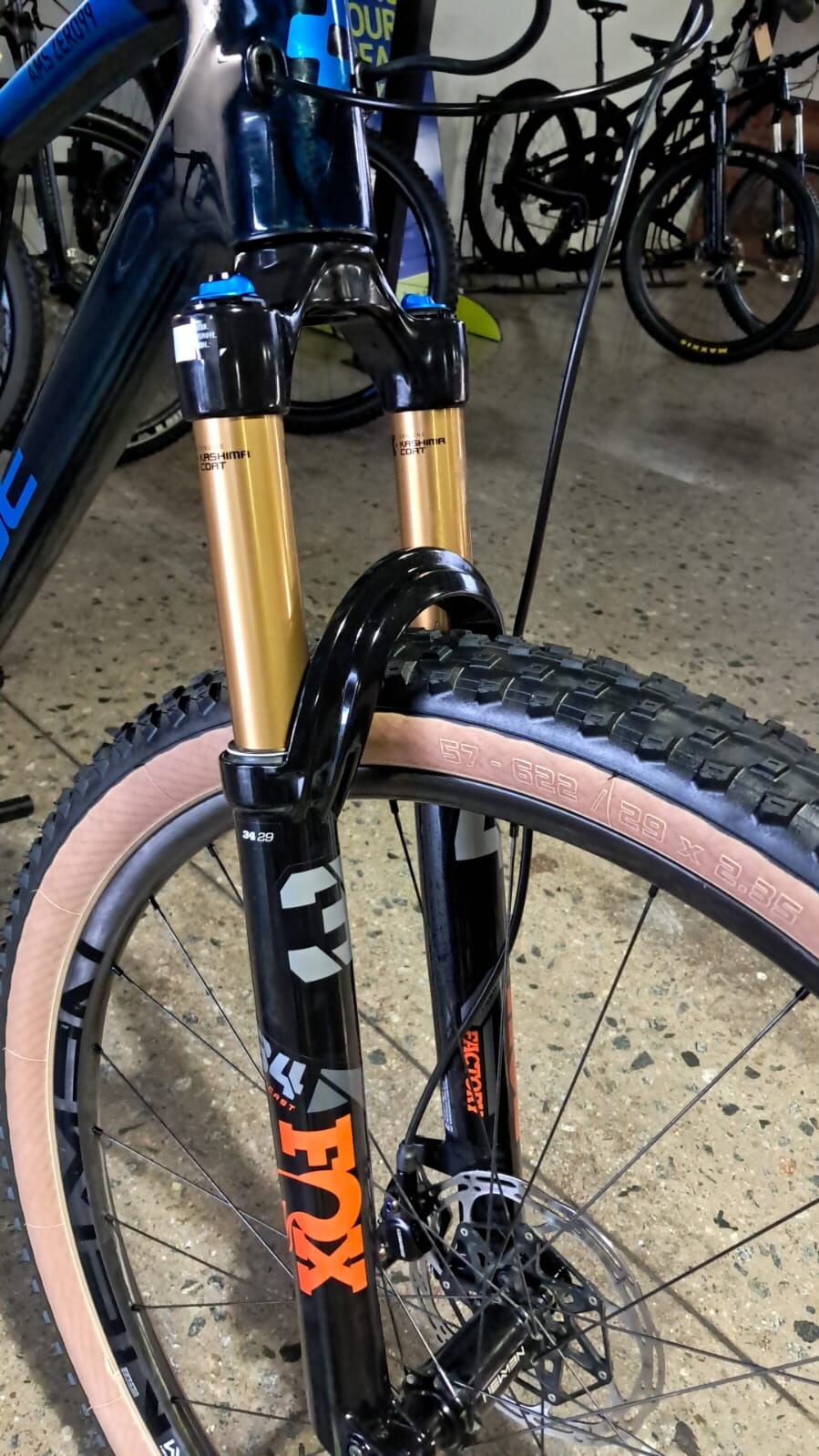 MINT_Fox 34 SC Factory Boost - 120mm | Mountain Bike Forks | Bike Hub