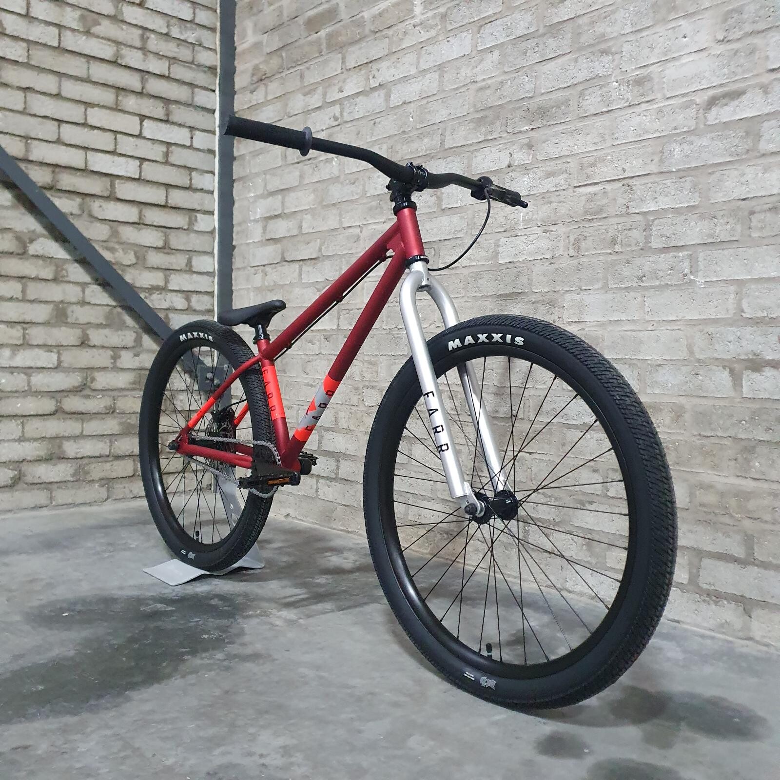 FARR Cromoly Dirt Jumper 26" Maroon | Dirt Jump Bikes | Bike Hub