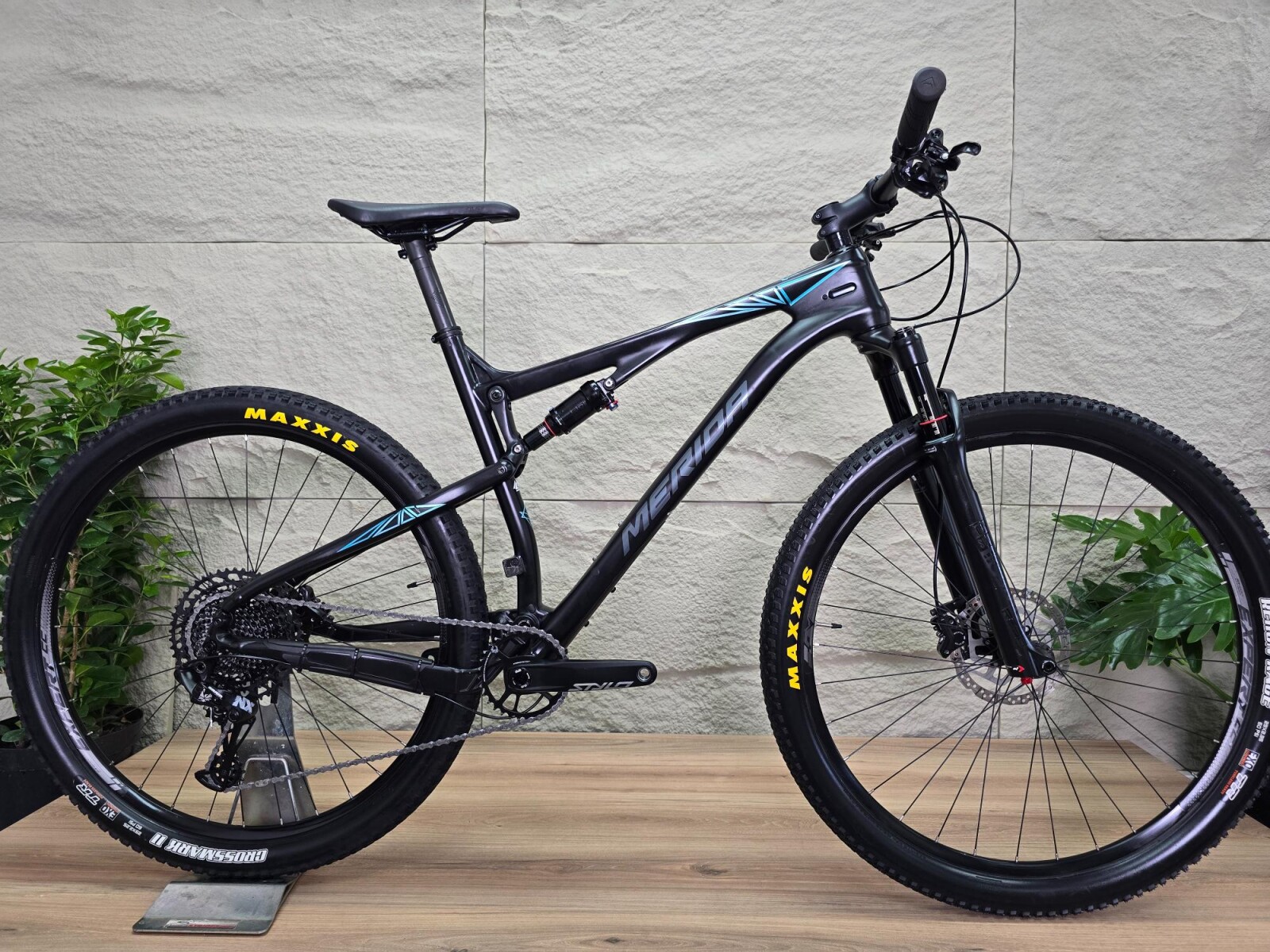MERIDA 96 4000 (L) **SOLD** | Dual Suspension Mountain Bikes | Bike Hub