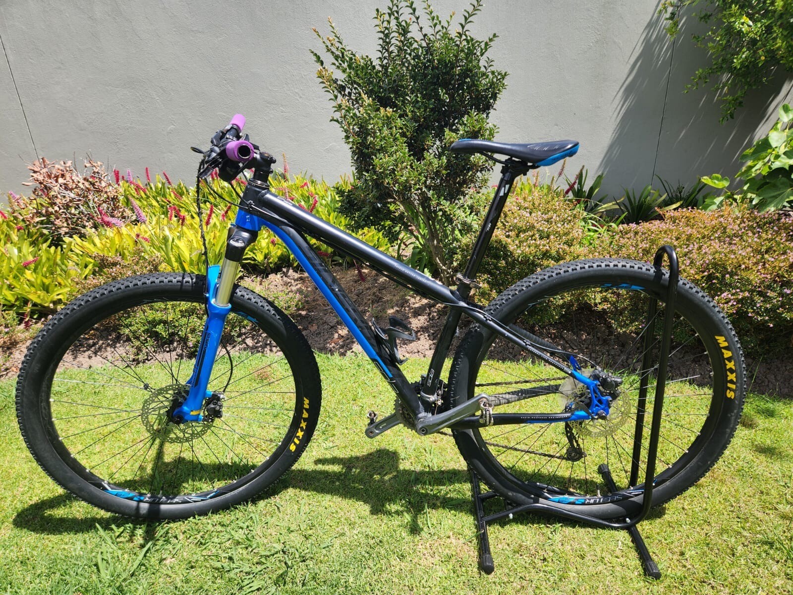 2017 Silverback Sola 4 | Hardtail Mountain Bikes | Bike Hub