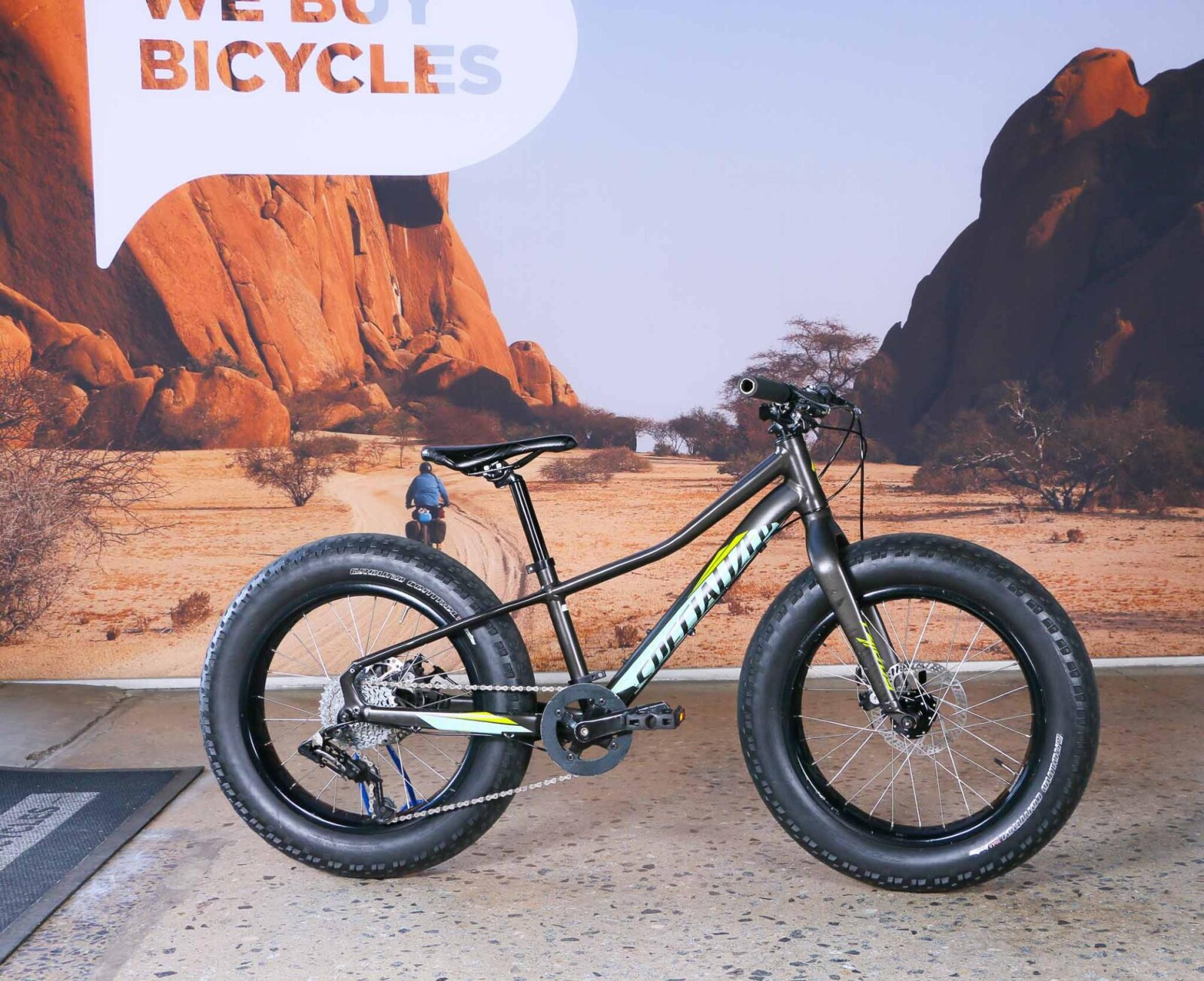 Pre-Owned Specialized Fatboy (Kids) BM10113 (2019) | Kids Bikes | Bike Hub