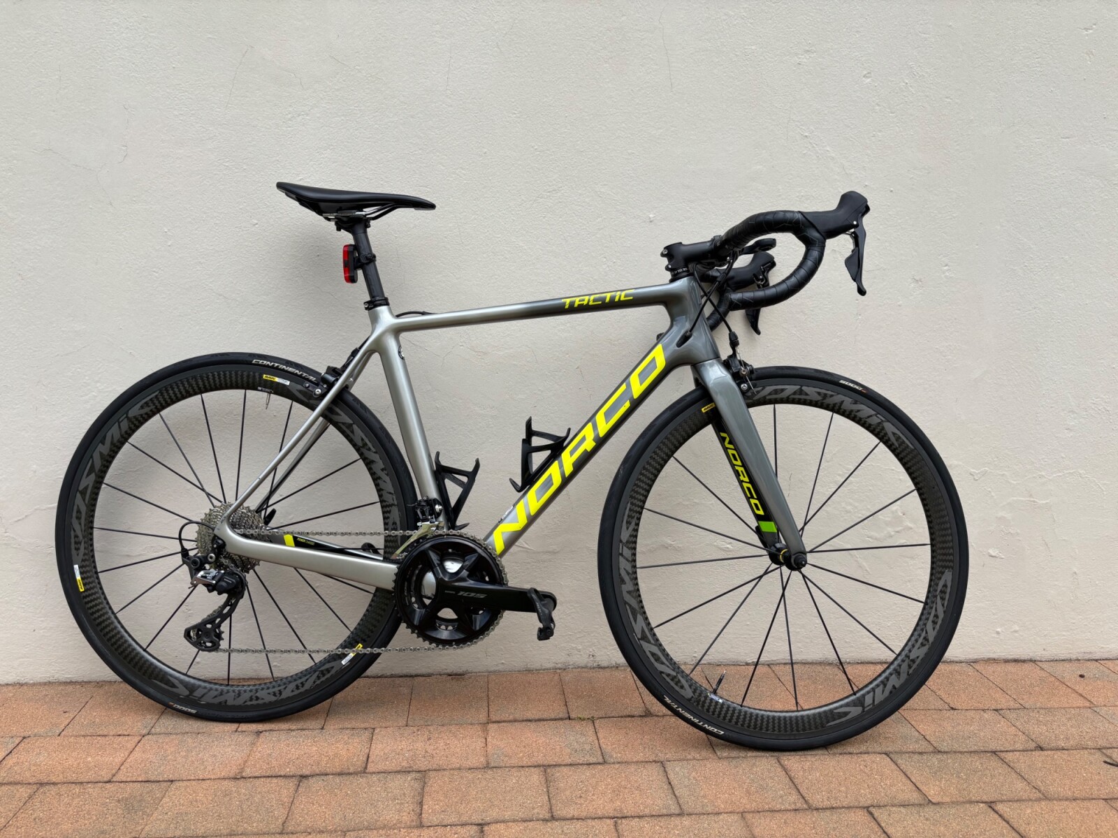 Norco Tactic 105 (2019) | Road Bikes | Bike Hub