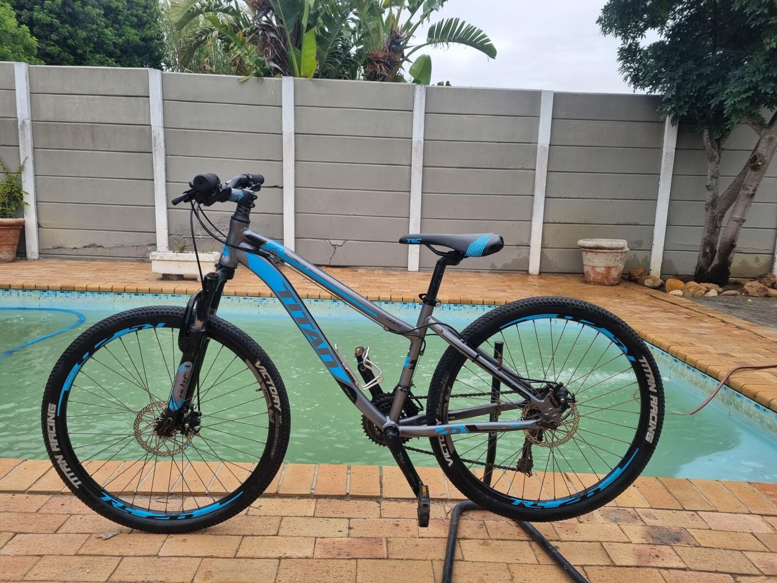 Titan Nova 26er (S) | Hardtail Mountain Bikes | Bike Hub