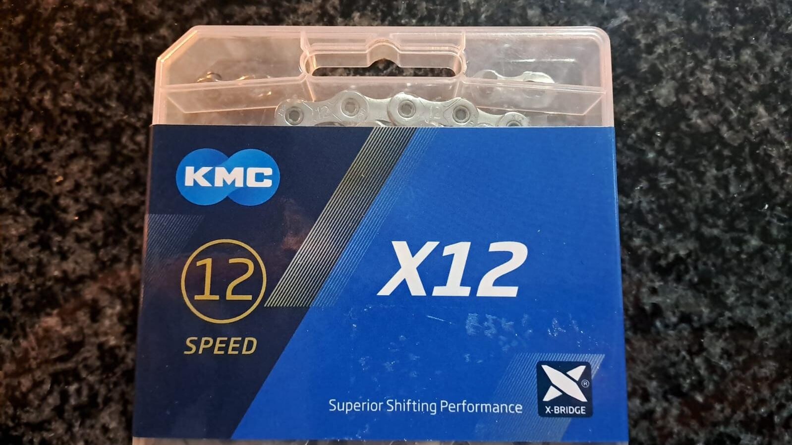 KMC chains | Chains | Bike Hub