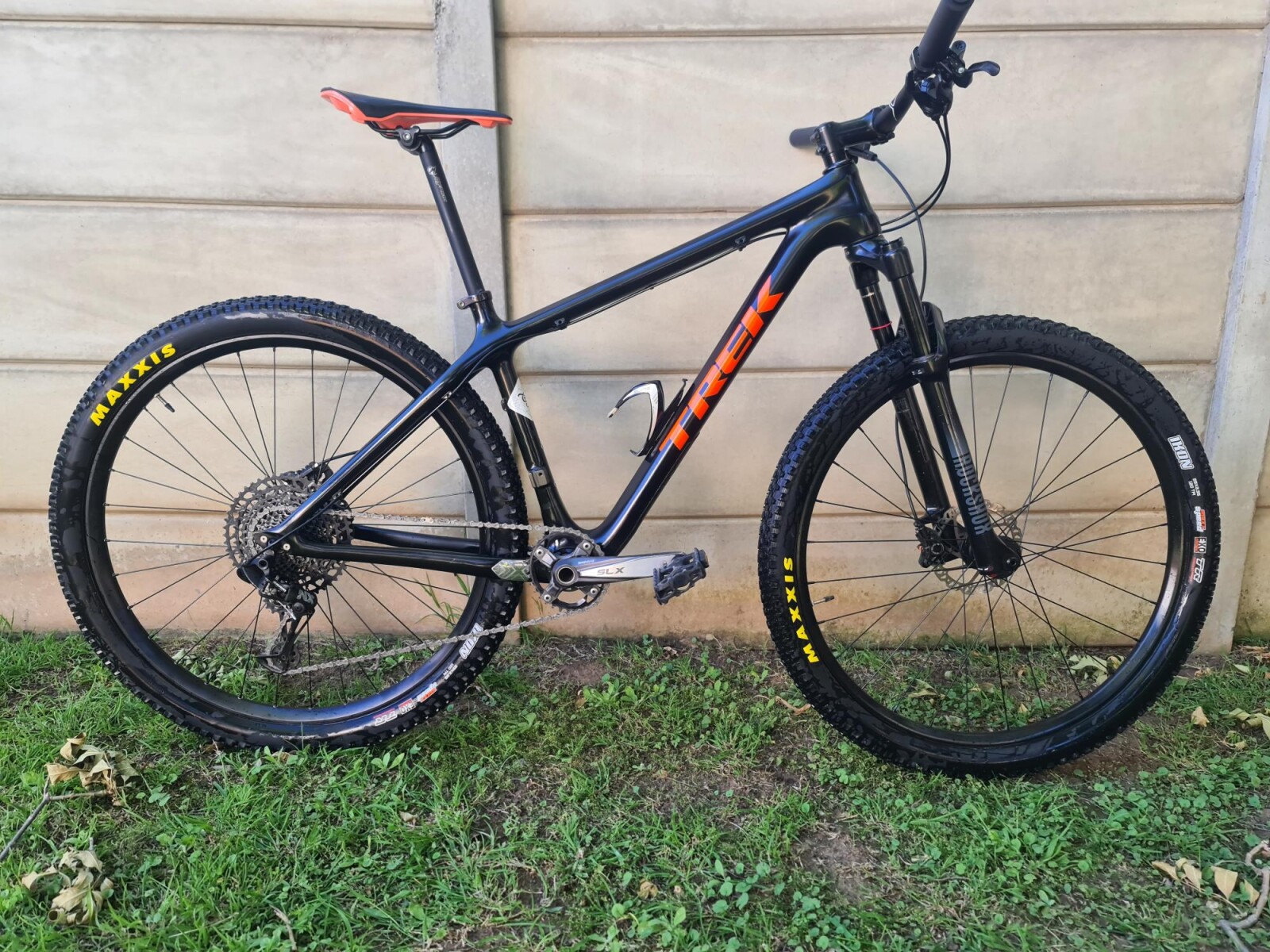 Trek Superfly medium hard tail 29er | Hardtail Mountain Bikes | Bike Hub