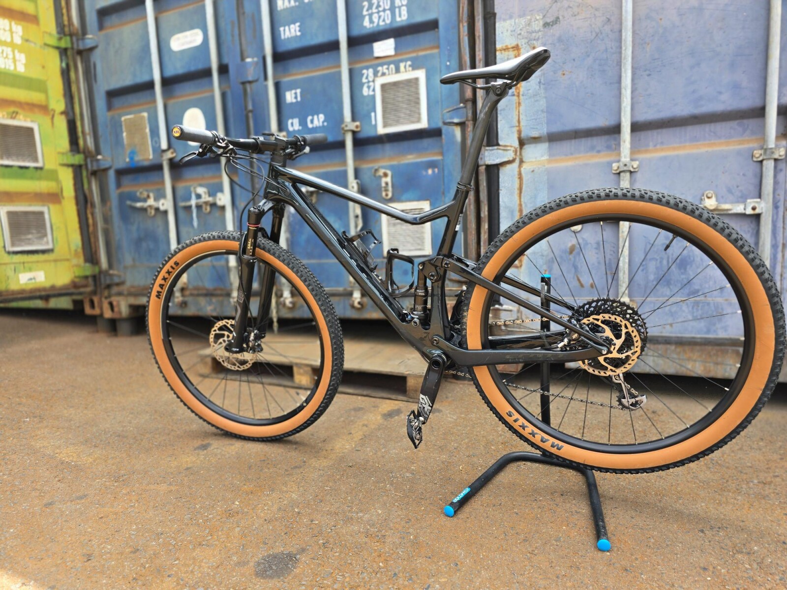 2020 Scott Spark RC900 Team | Dual Suspension Mountain Bikes | Bike Hub