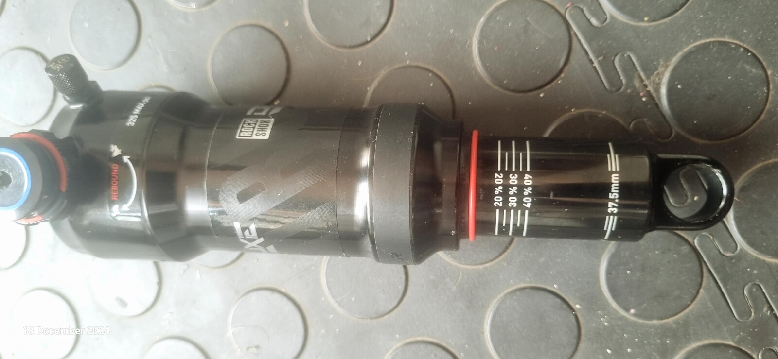 Rockshox Deluxe ultimate Debonair | Rear Shocks | Bike Hub
