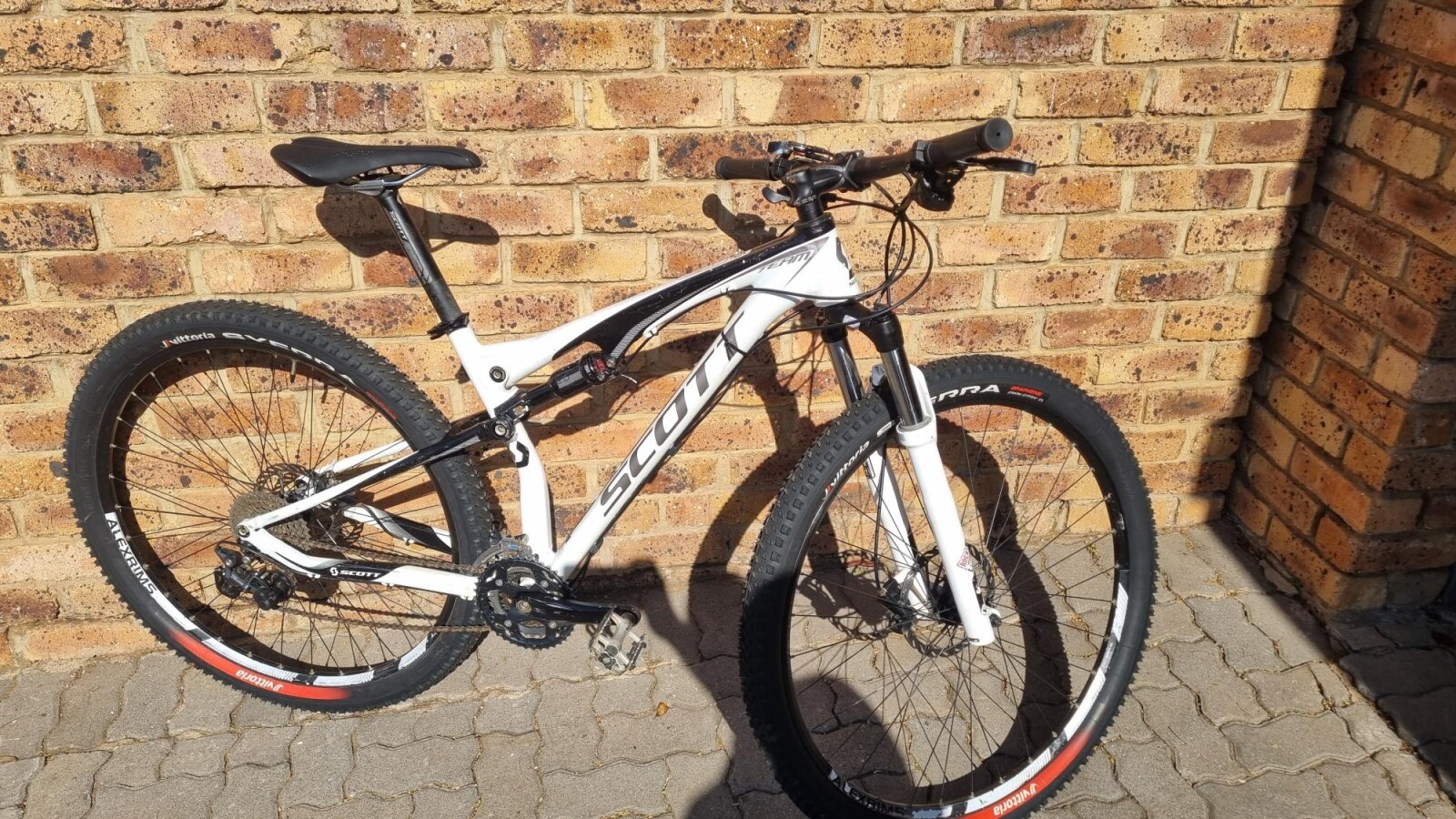 Scott Spark (M) 29er | Dual Suspension Mountain Bikes | Bike Hub