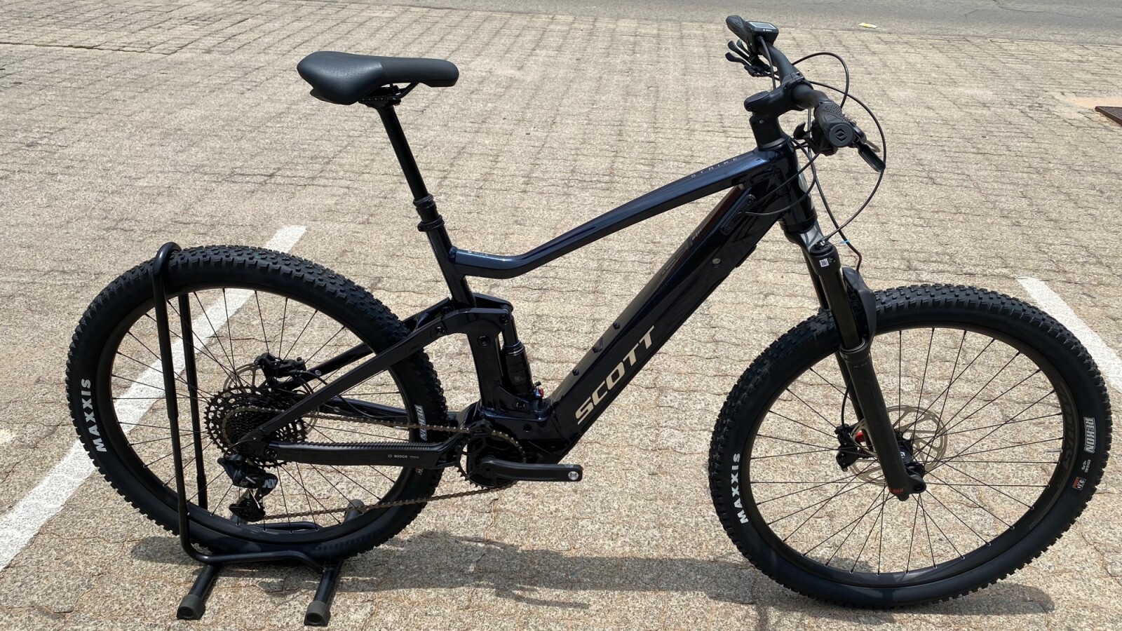 Scott Strike eRide 930 | Dual Suspension Mountain E-Bikes | Bike Hub