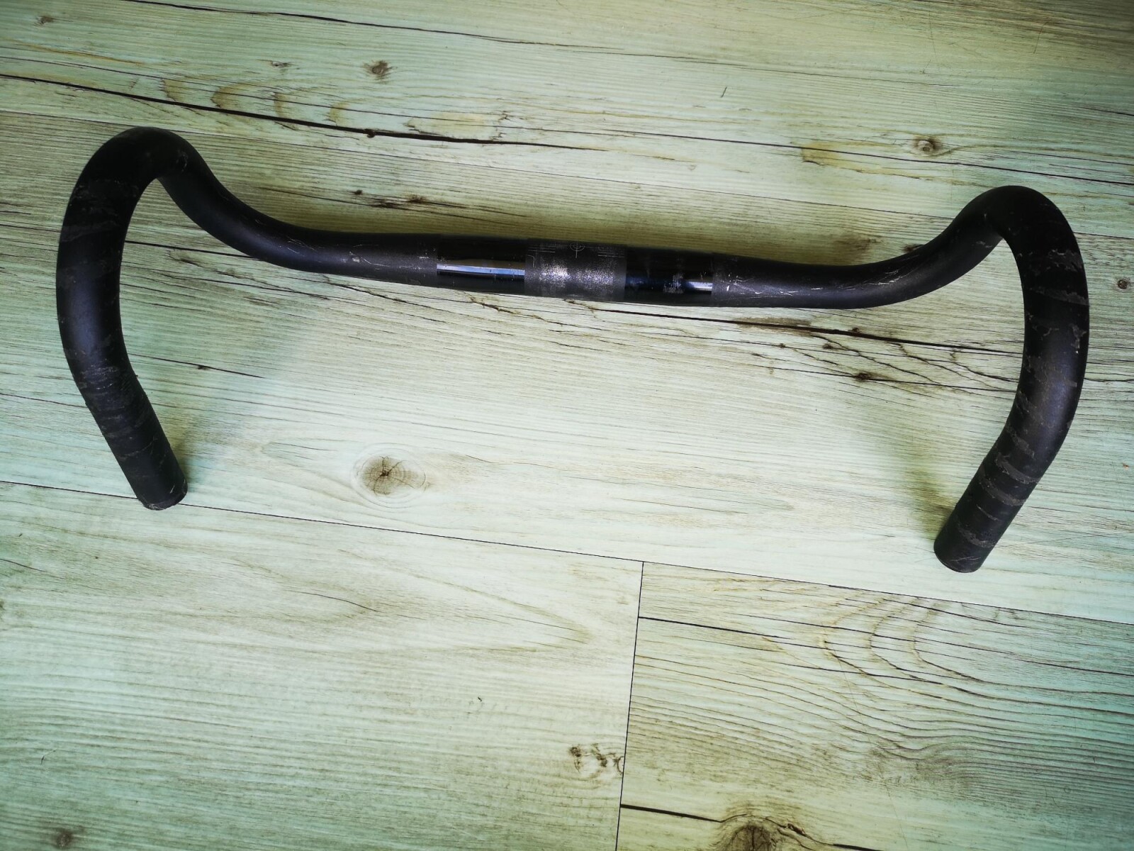 Zipp SL 40cm Road bars | Handlebars | Bike Hub