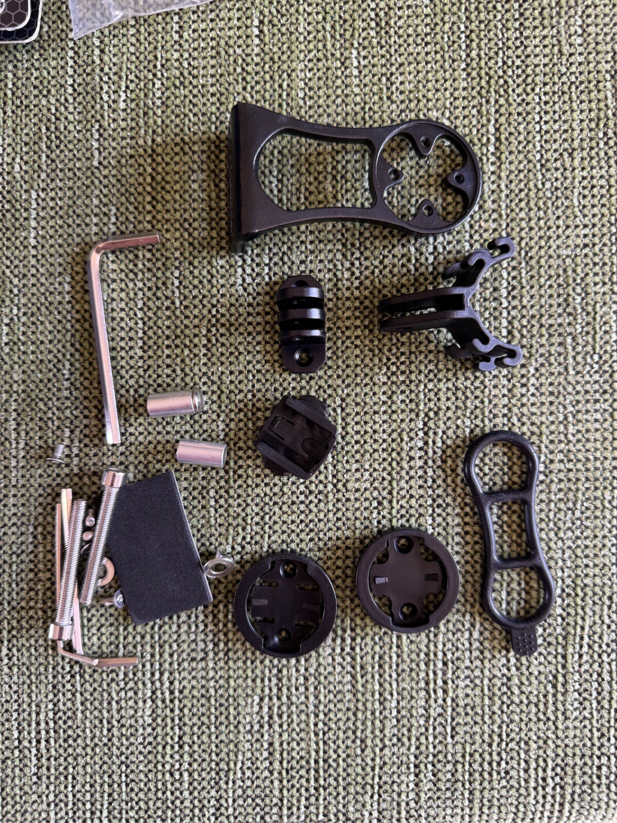 Alloy GPS Out Front Mount Garmin/Wahoo | Sensors, Mounts & Accessories ...