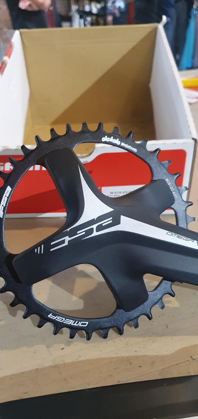 FSA OMEGA crankset | Cranksets | Bike Hub