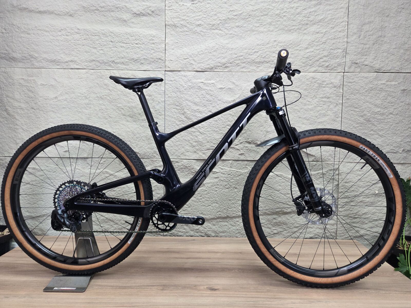 SCOTT SPARK RC COMP (M)**SOLD** | Dual Suspension Mountain Bikes | Bike Hub