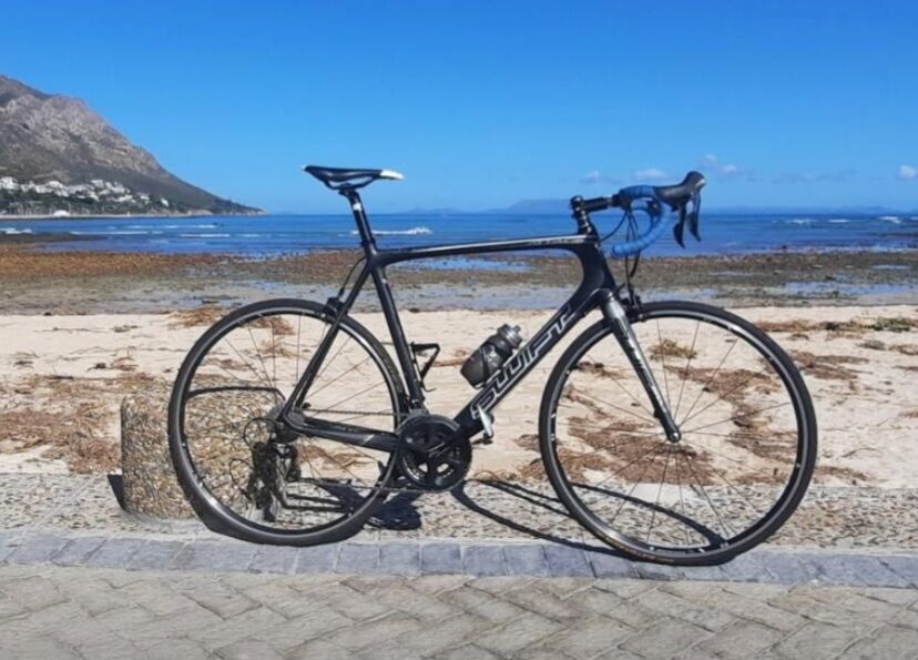 Swift Attack Era 3 carbon road bike | Road Bikes | Bike Hub