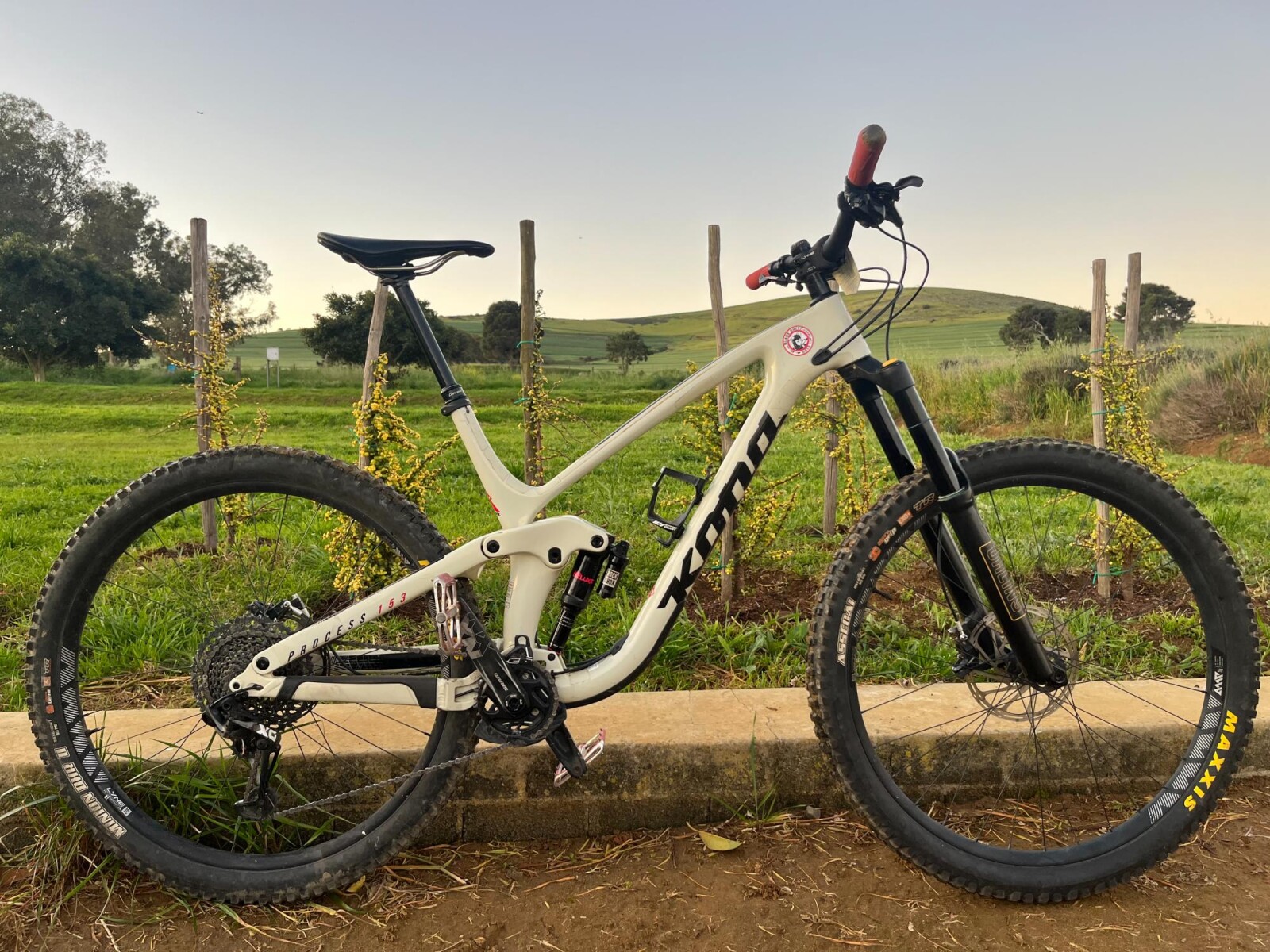 Kona Process | Dual Suspension Mountain Bikes | Bike Hub