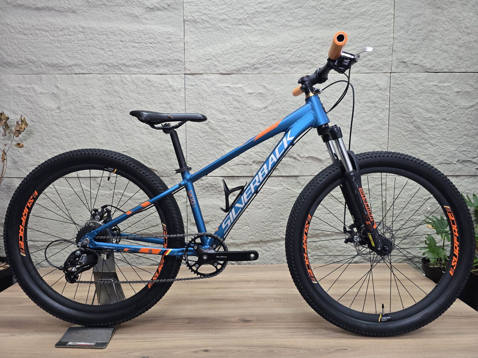 SILVERBACK SKID (XS) **8SPD-Disc** | Hardtail Mountain Bikes | Bike Hub