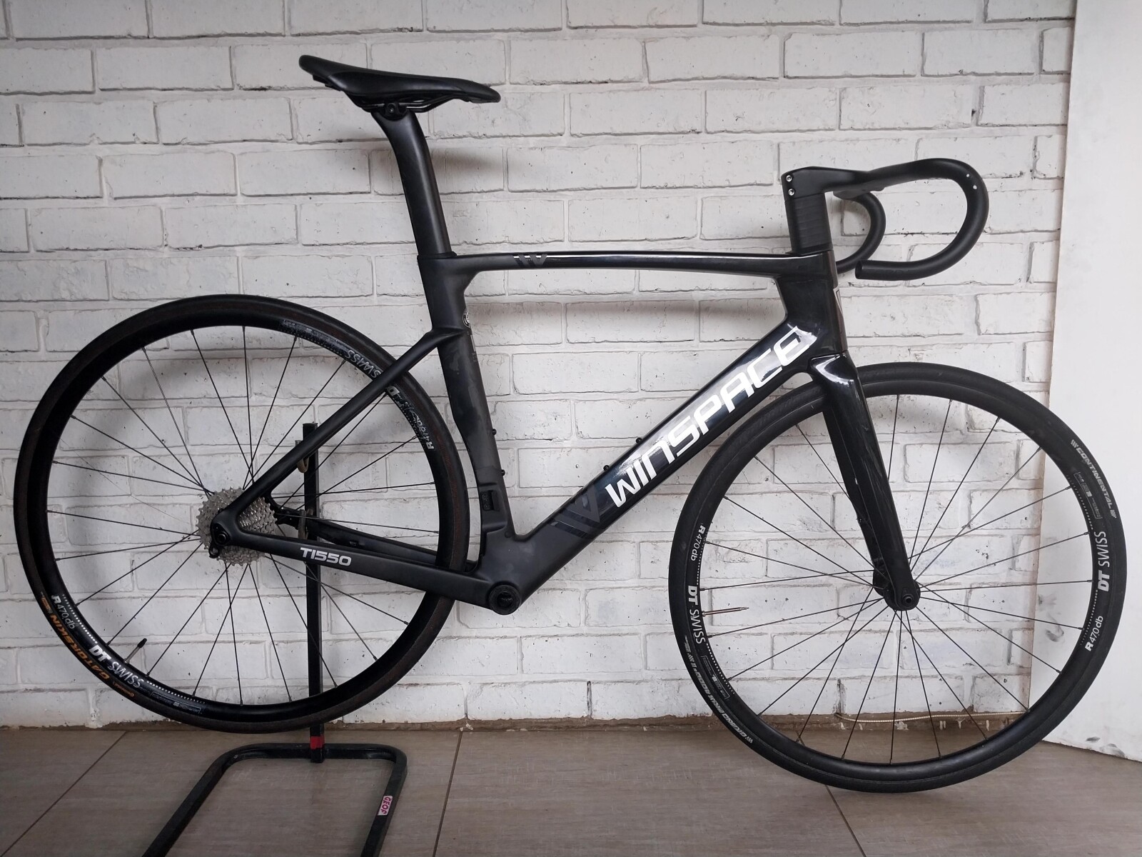 Winspace T1550 - Large | Road Bikes | Bike Hub