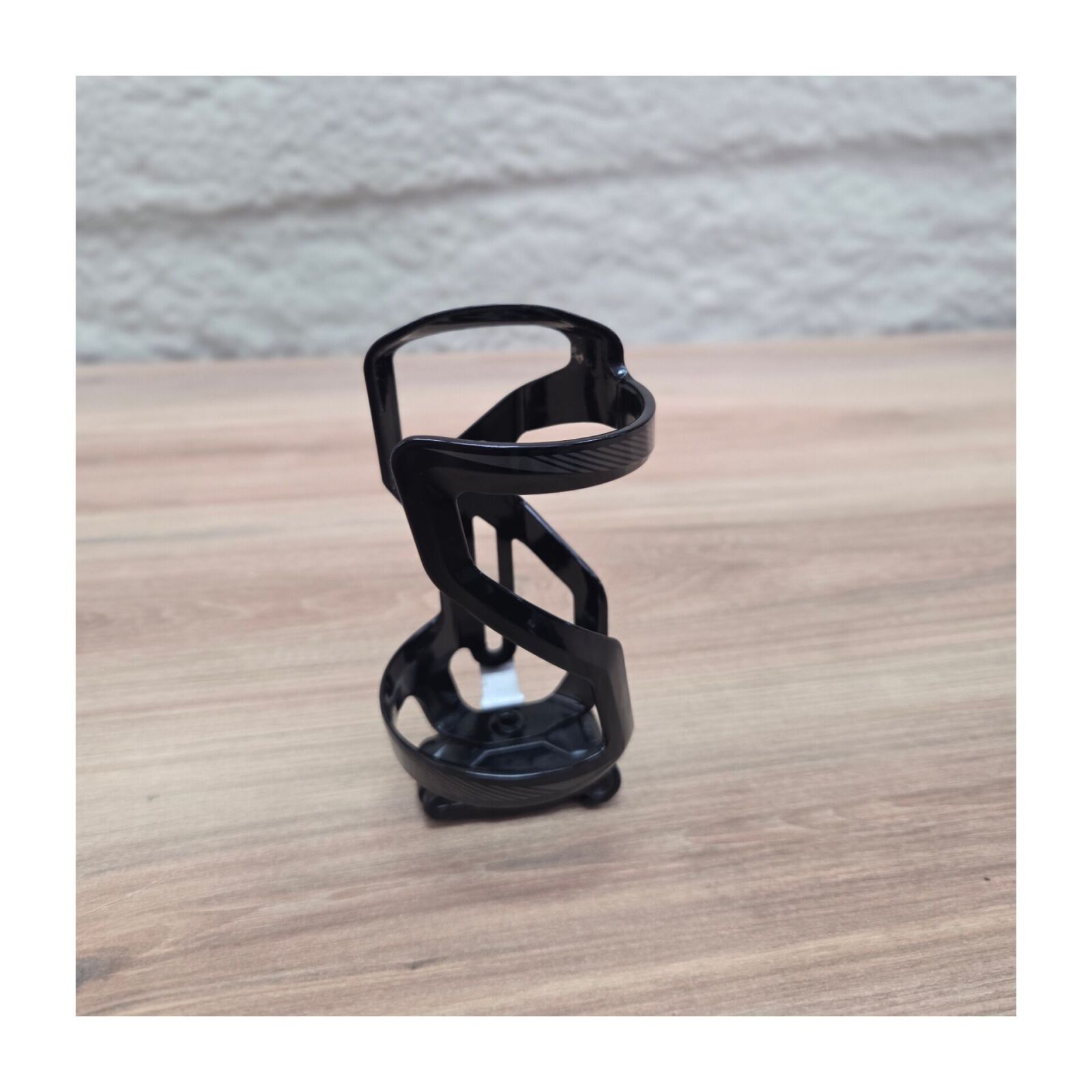 SPECIALIZED ZEE CAGE WITH SWAT TOOL | Bottle Cages | Bike Hub