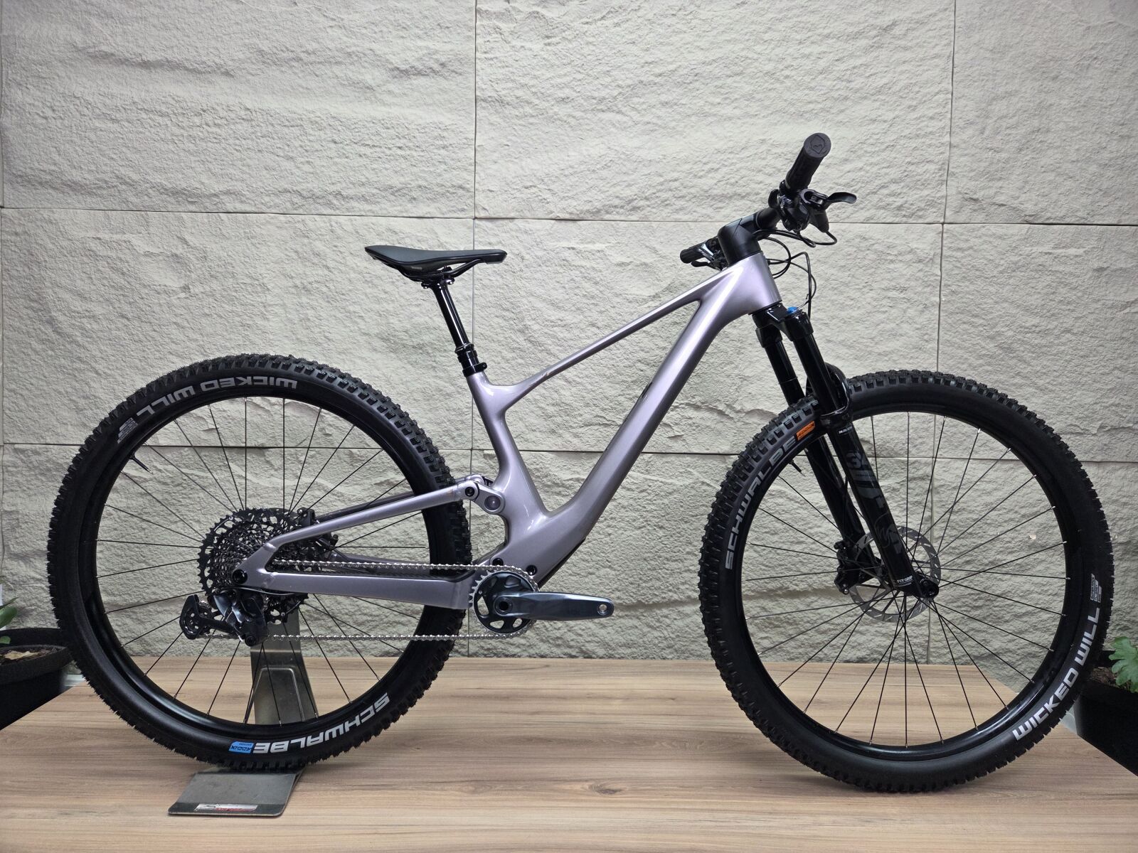 SCOTT SPARK 910 CONTESSA (S) **2022-Carbon-FOX** | Dual Suspension ...