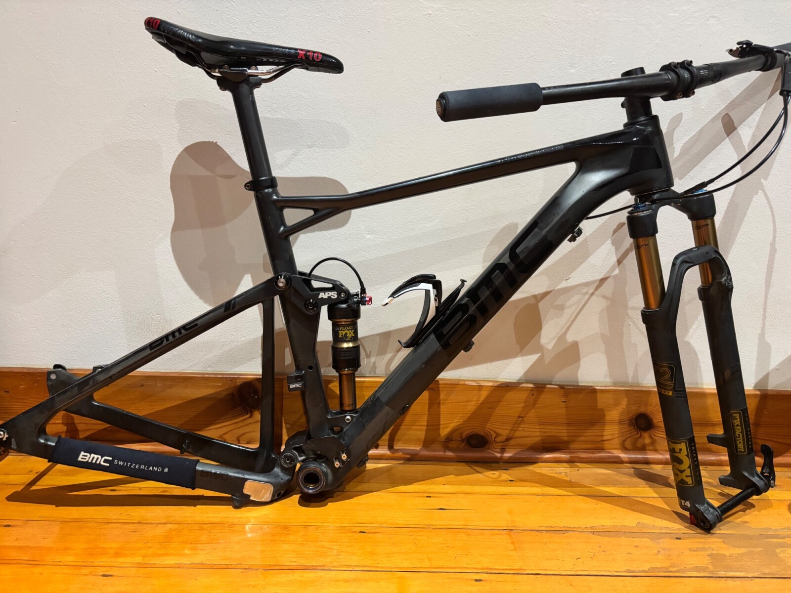 BMC Fourstroke FS01 | Dual Suspension Mountain Bike Frames | Bike Hub