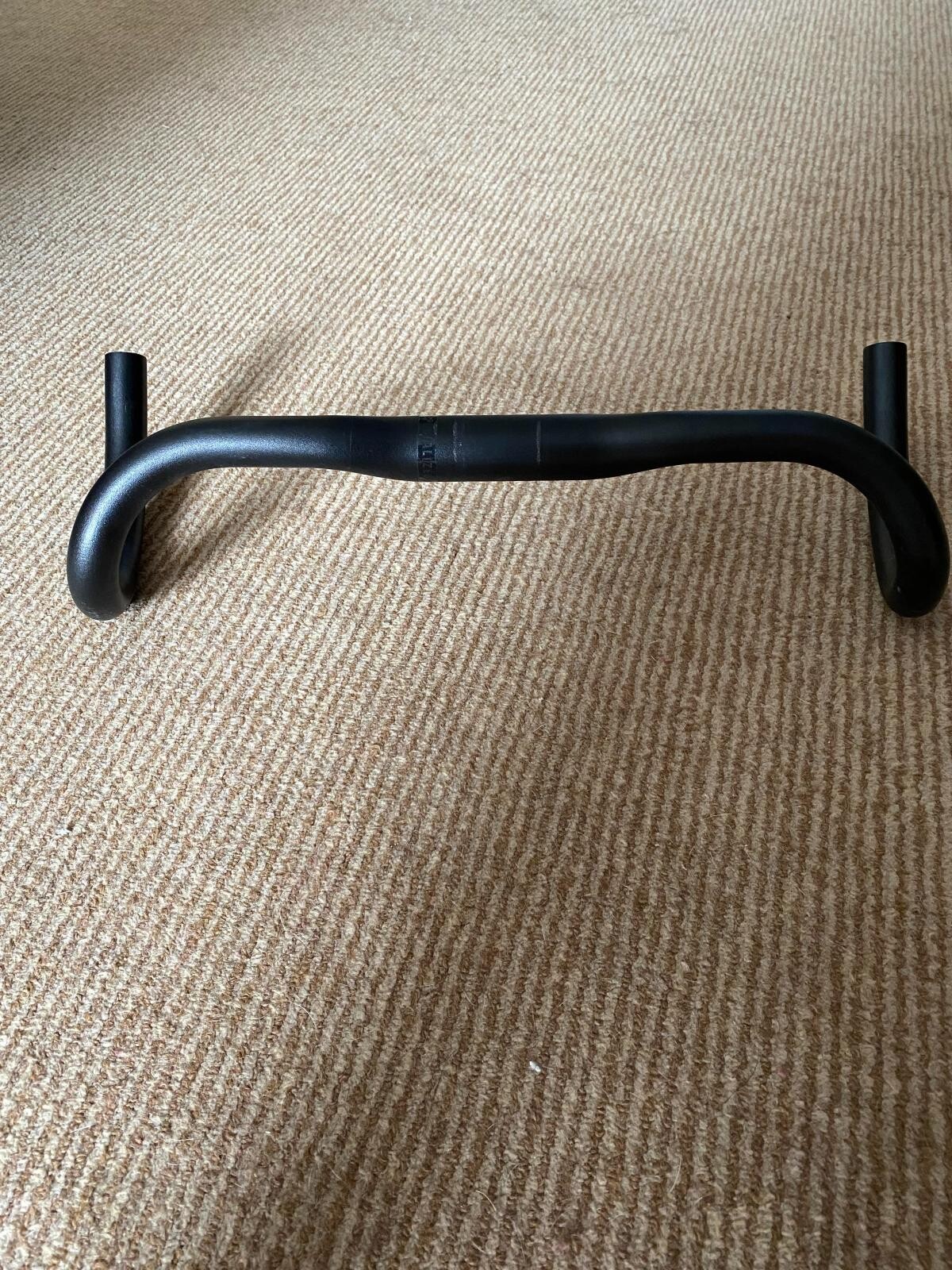 Specialized Adventure Hover Aluminium with Flare | Handlebars | Bike Hub