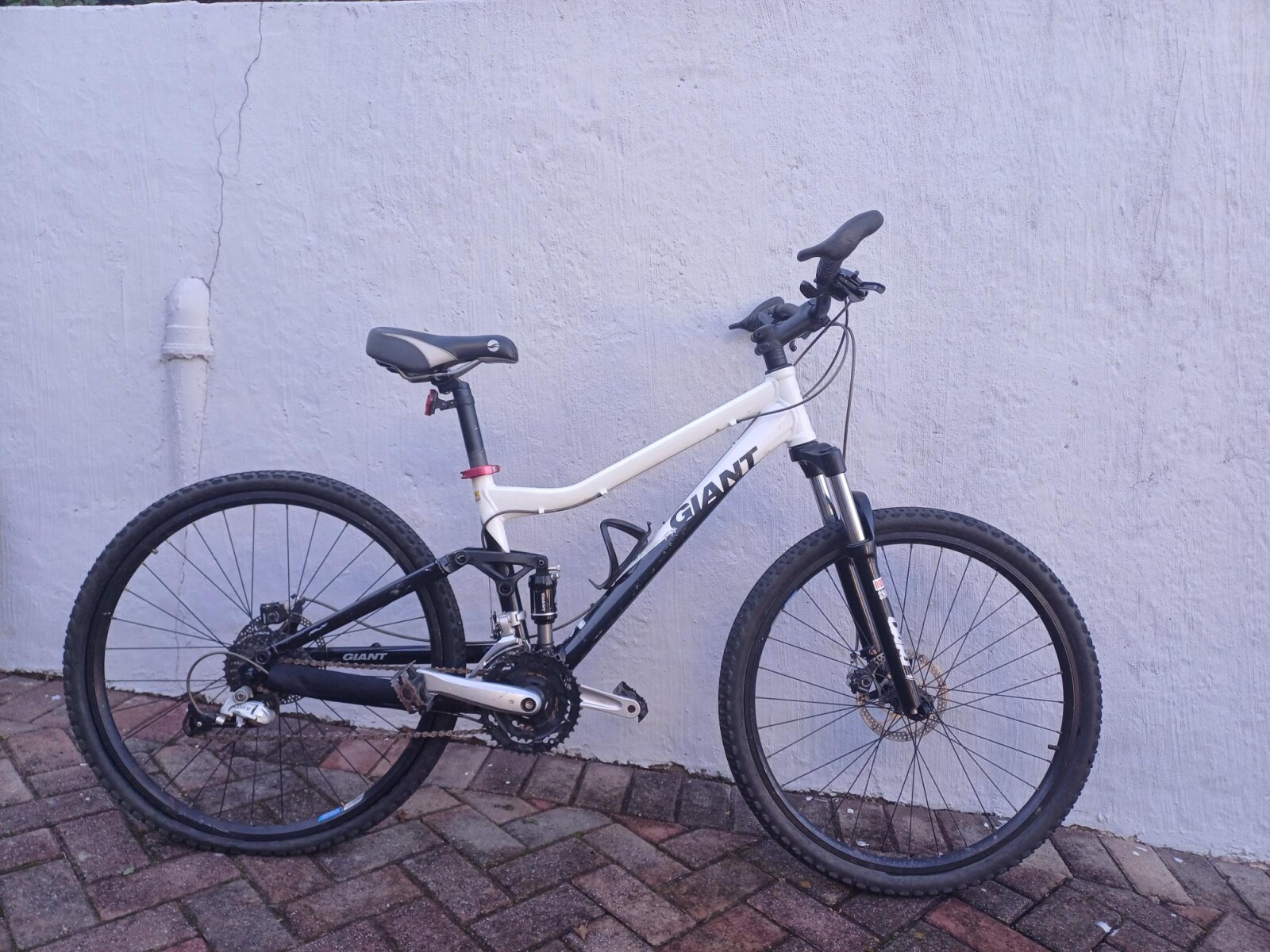 Giant duel suspension (s) | Dual Suspension Mountain Bikes | Bike Hub