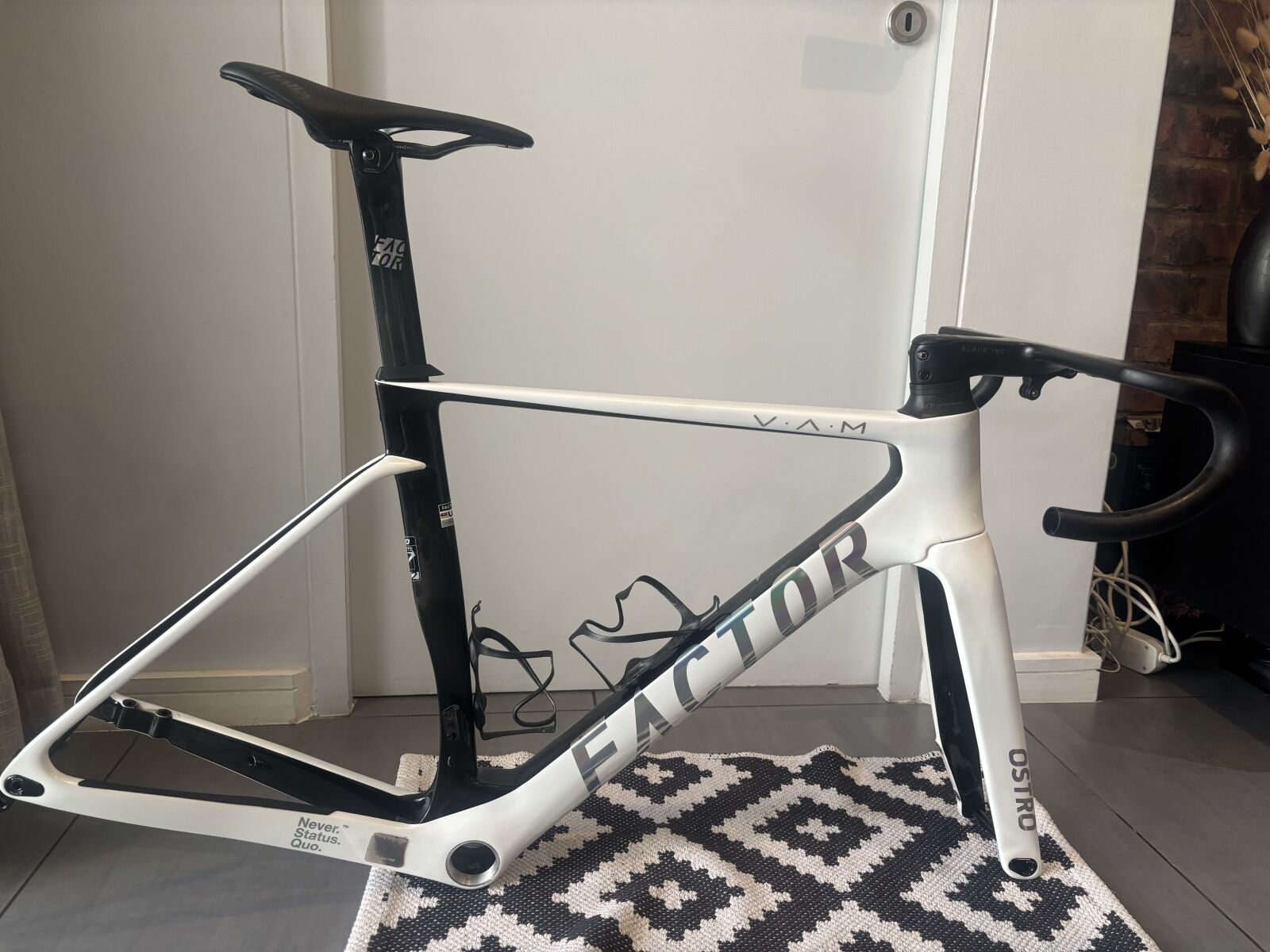 Factor Ostro Vam 2 | Road Bike Frames | Bike Hub