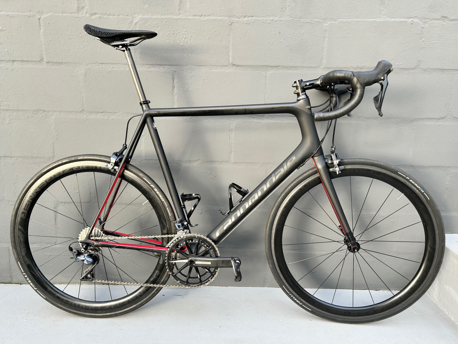 2019 Cannondale SuperSix EVO Hi-Mod | Road Bikes | Bike Hub