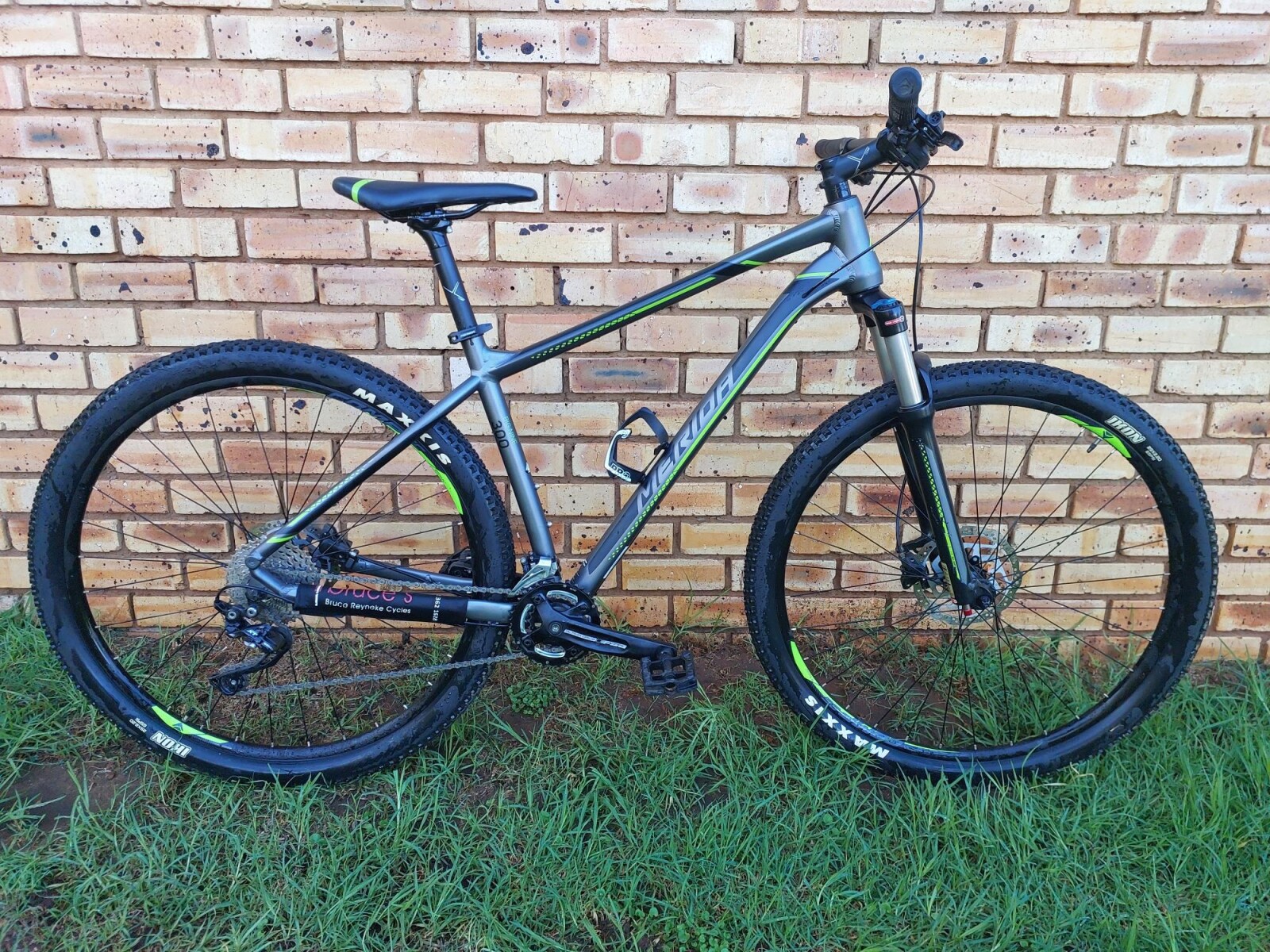 Merida Big Nine 300 | Hardtail Mountain Bikes | Bike Hub