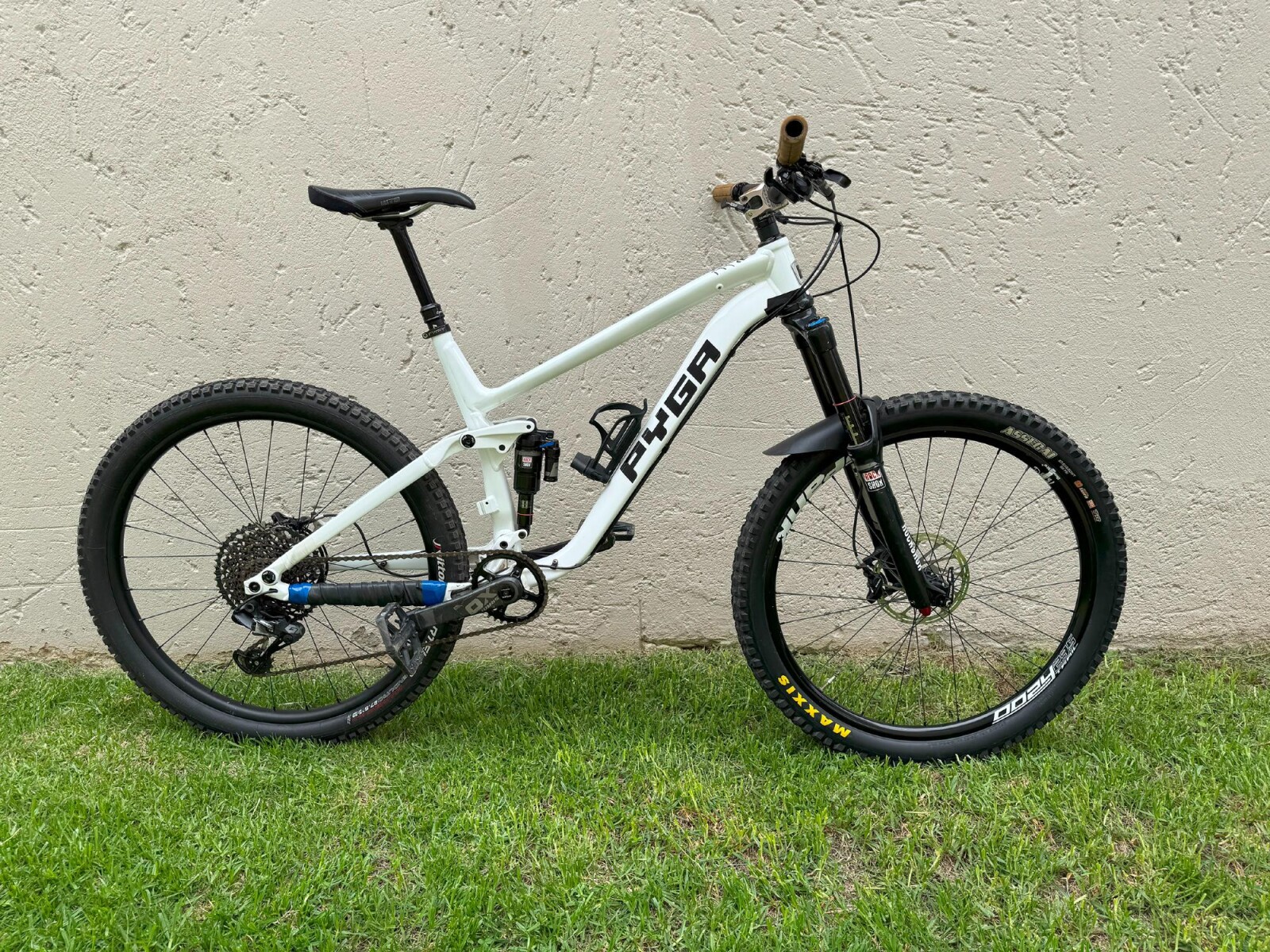 Pyga OneForty650 Pascoe | Dual Suspension Mountain Bikes | Bike Hub