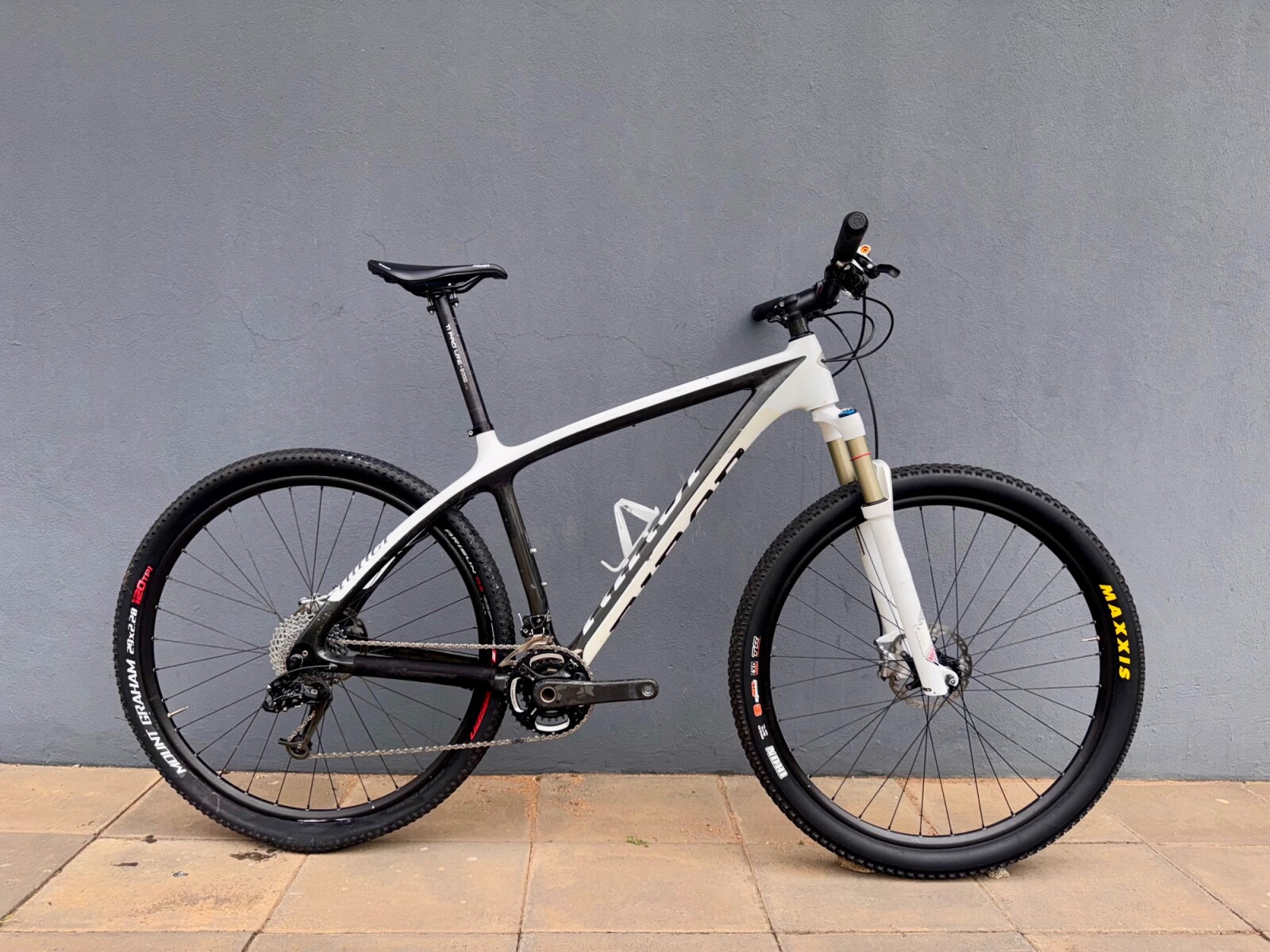 Niner Air 9 Carbon Large 29er | Hardtail Mountain Bikes | Bike Hub