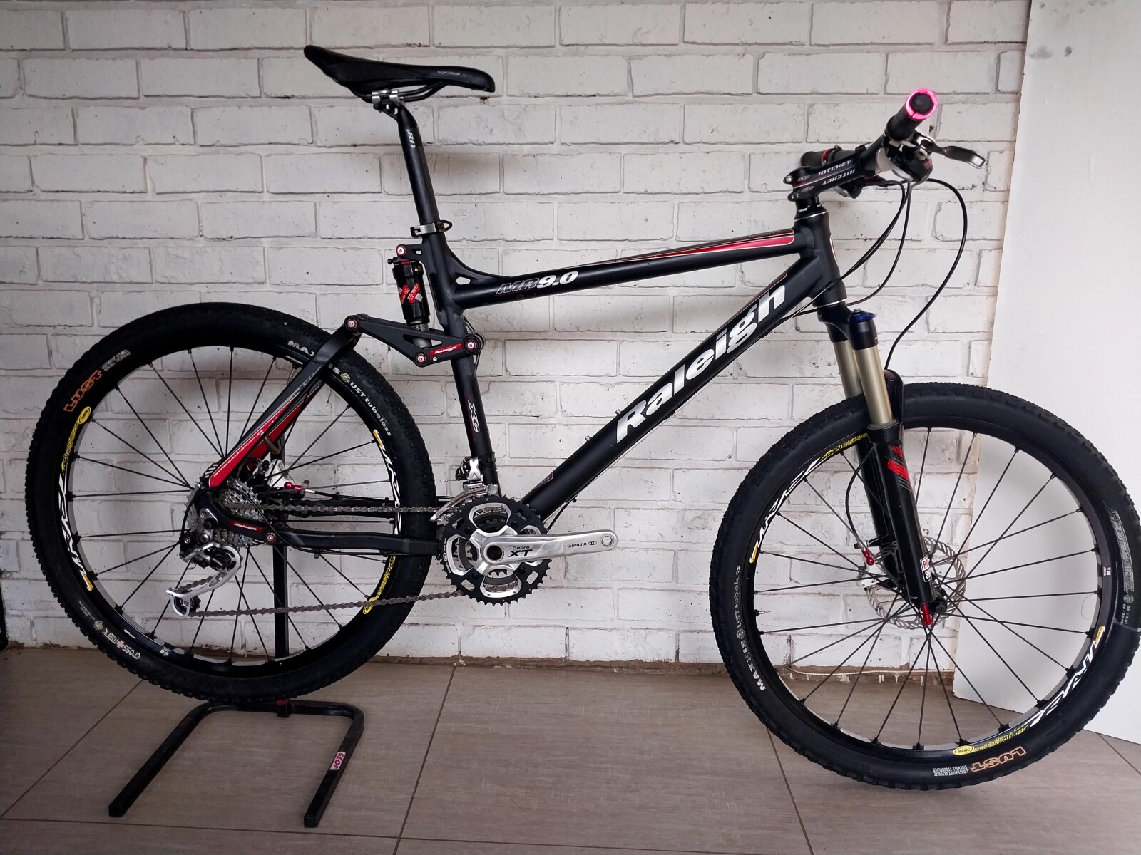 Raleigh MR9.0 Marathon | Dual Suspension Mountain Bikes | Bike Hub