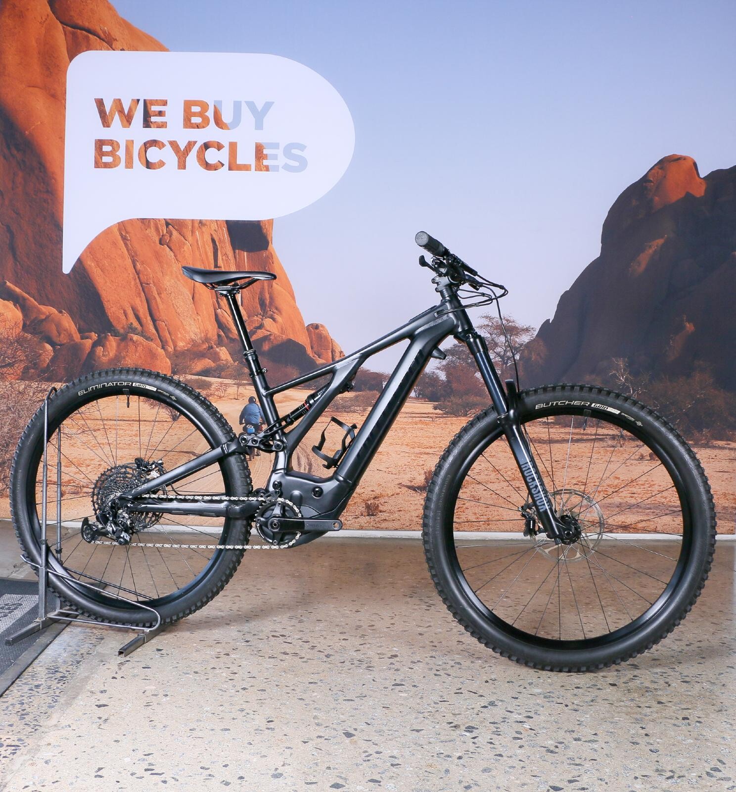 Pre-Owned Specialized Levo (M) BM10390 (2022) | Dual Suspension ...