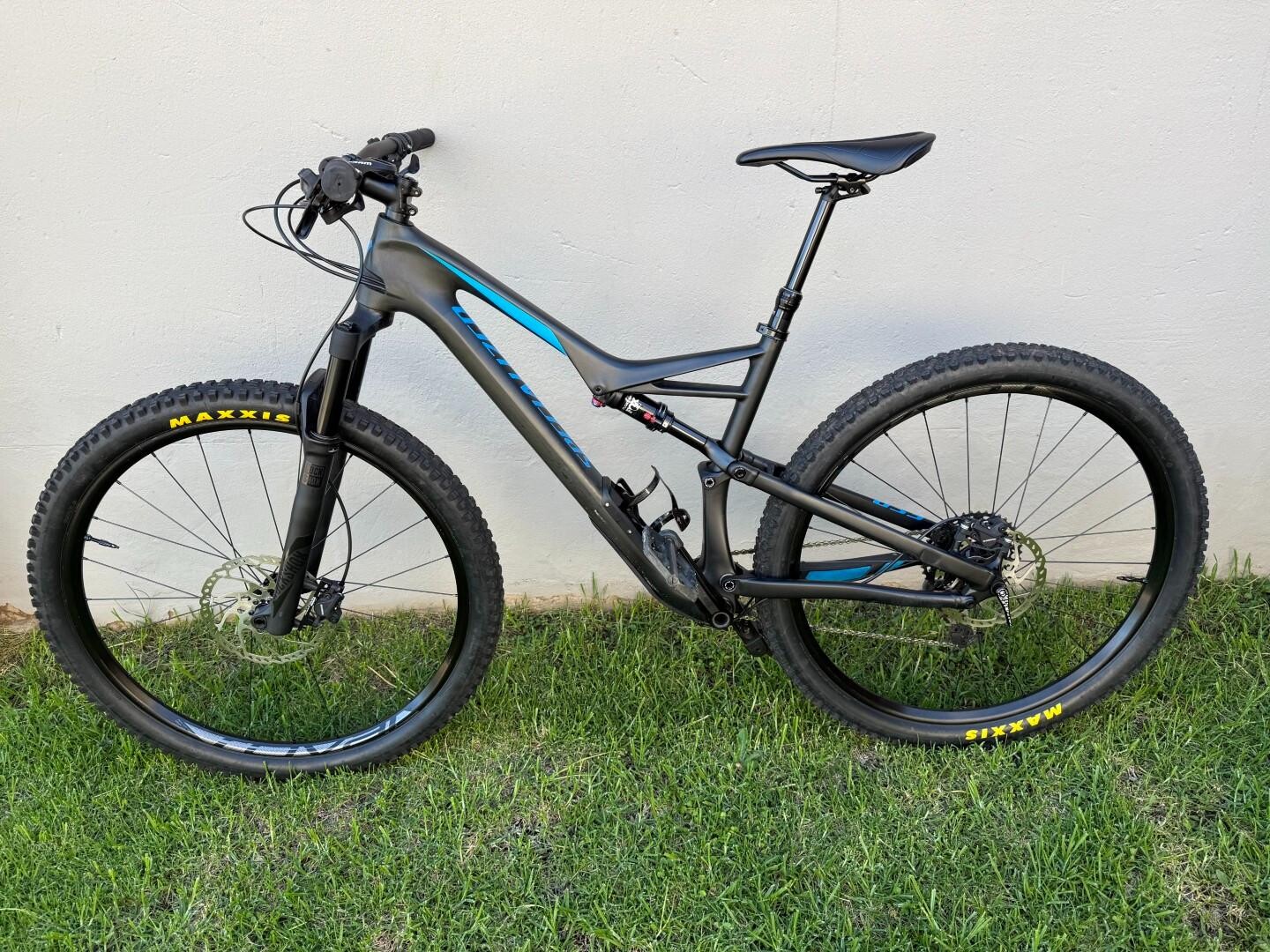 Specialized Camber Comp Carbon | Dual Suspension Mountain Bikes | Bike Hub