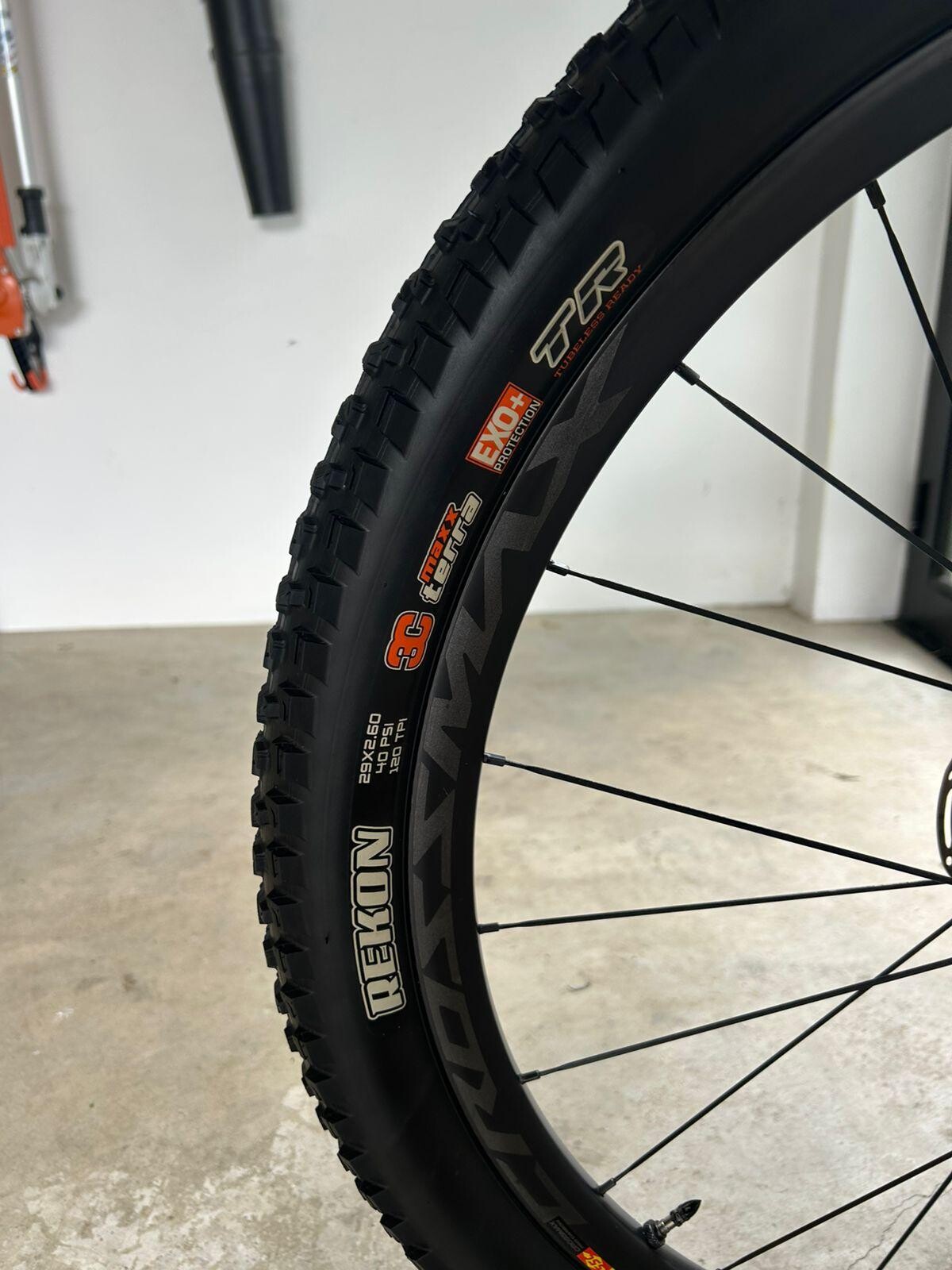2 x Maxxis Rekon 29 x 2.6 | Mountain Bike Tyres | Bike Hub
