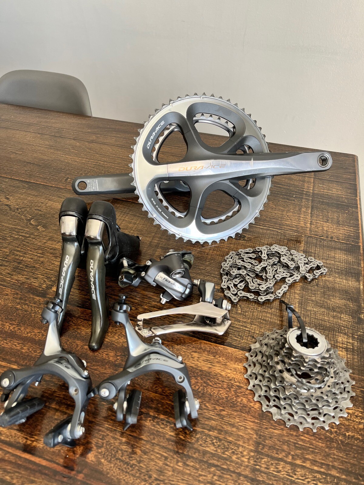 Shimano Dura Ace 10 speed | Complete Groupsets | Bike Hub