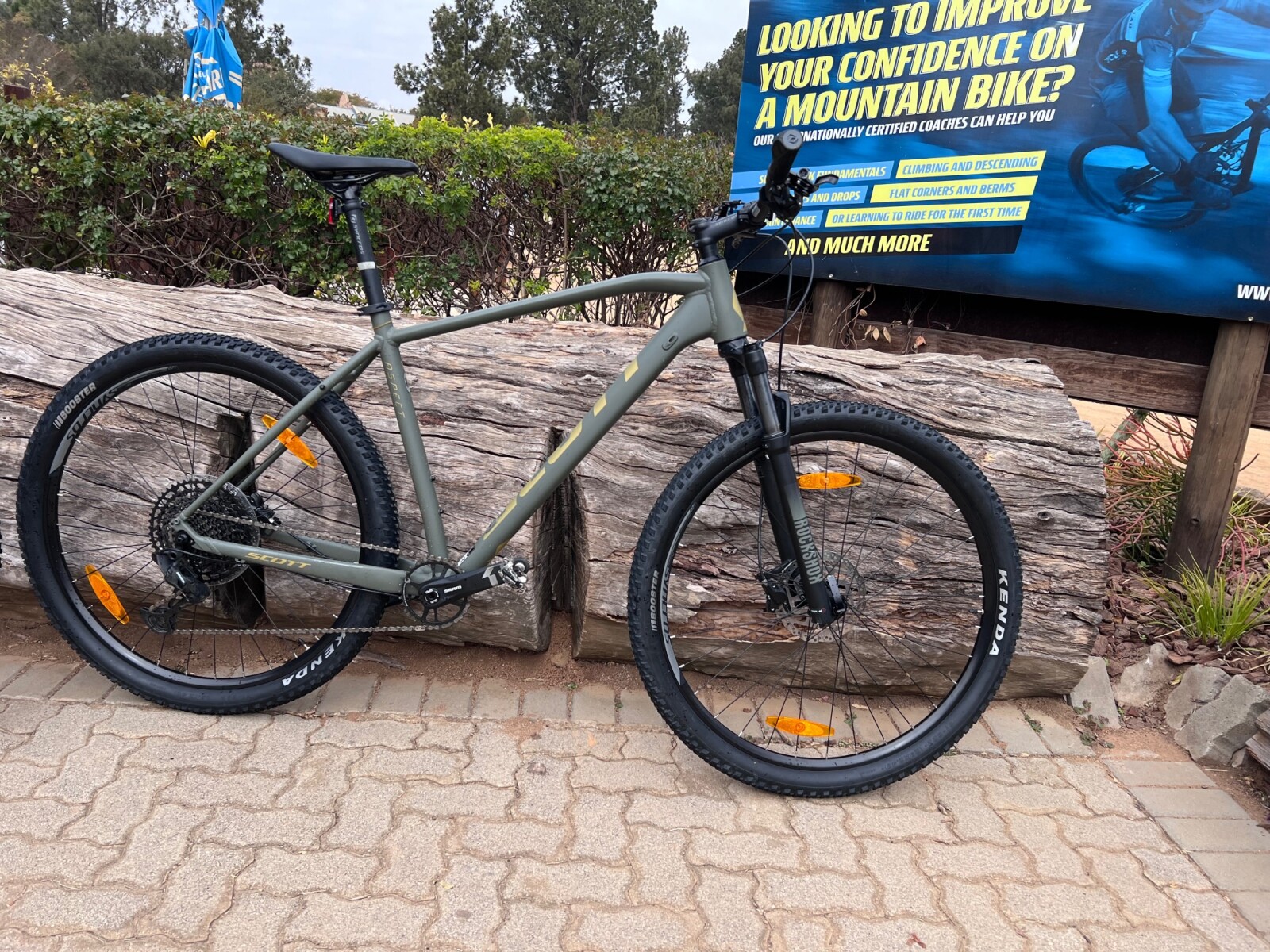 Scott Aspect 910 29 | Hardtail Mountain Bikes | Bike Hub