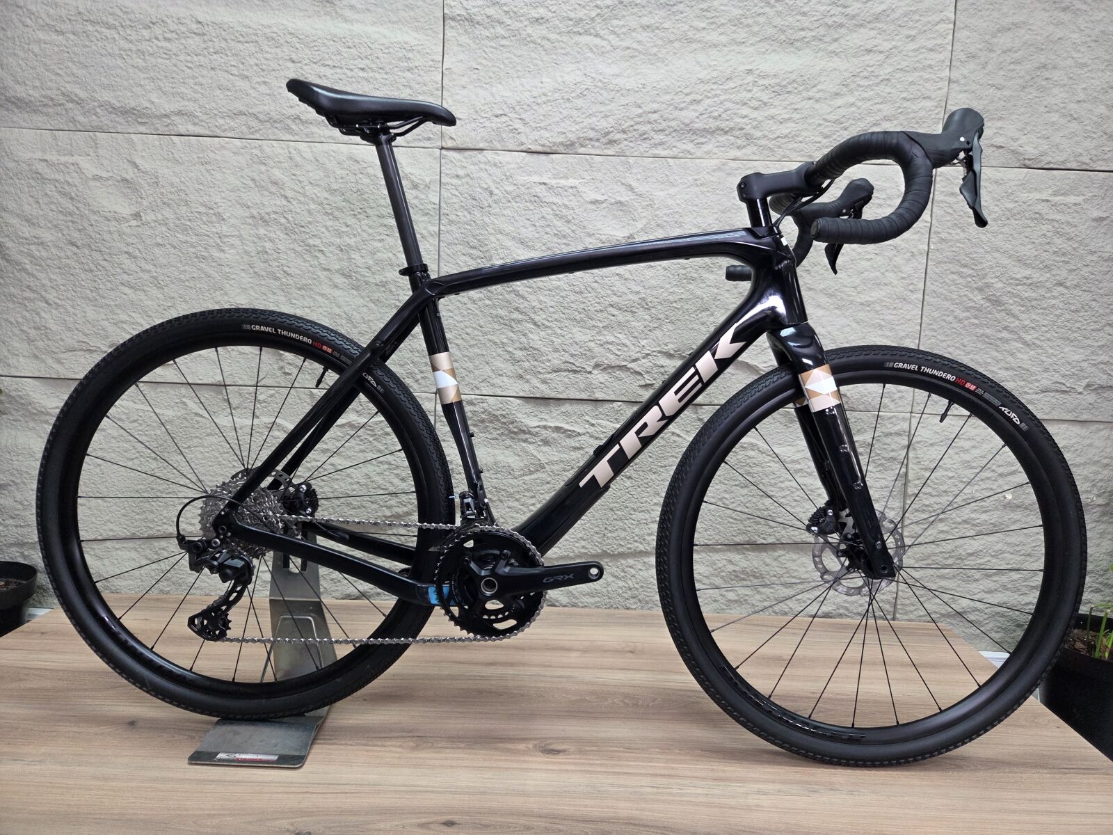 TREK CHECKPOINT SL5 (58cm) **Carbon-12SPD-* | Gravel Bikes | Bike Hub