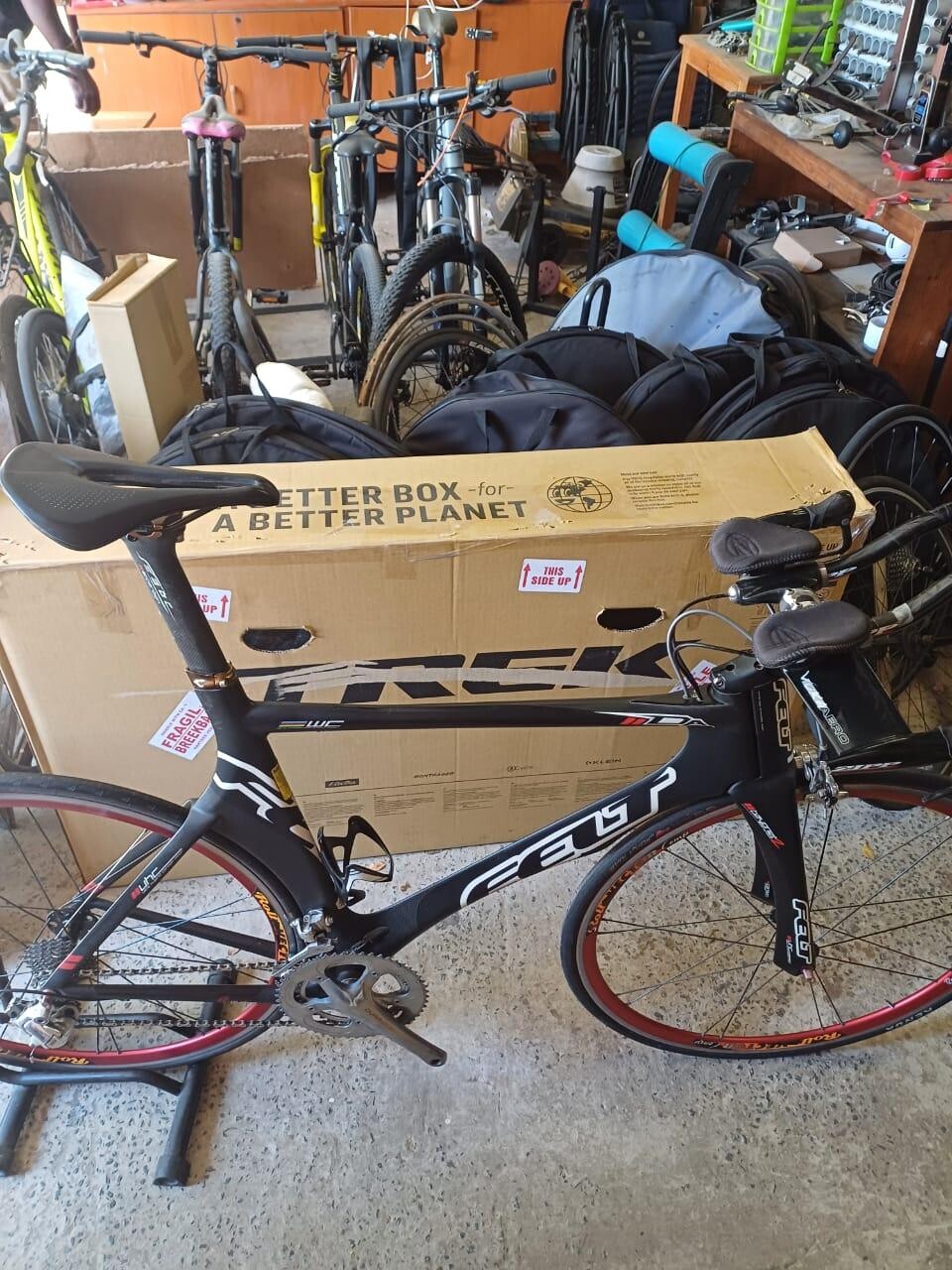 Felt DA | Triathlon & Time Trial Bikes | Bike Hub