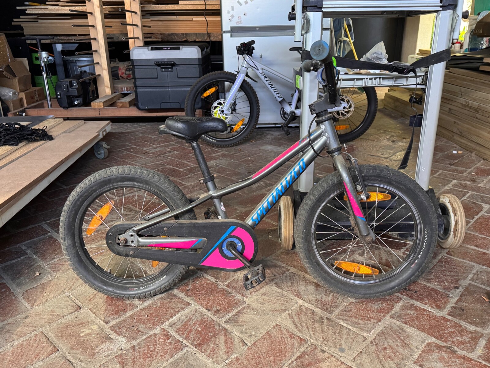 Specialized rip rock 16 | Kids Bikes | Bike Hub
