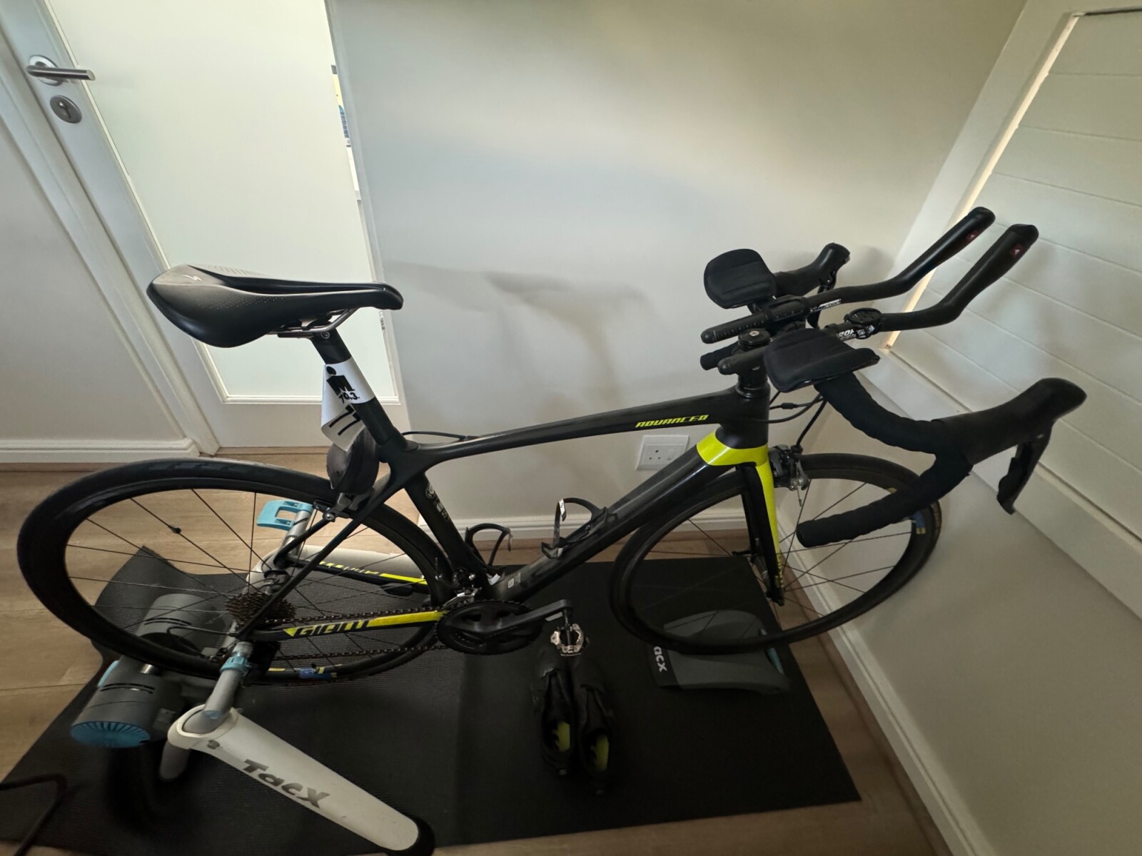 Giant TCR Advanced Pro Small | Road Bikes | Bike Hub