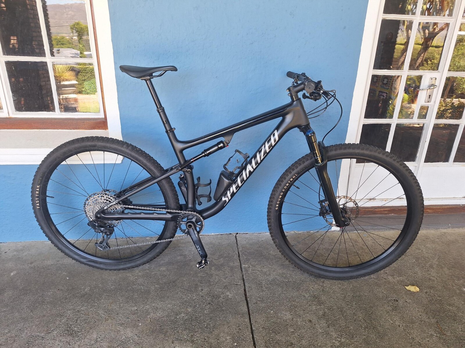 Specialized Epic Carbon Comp | Dual Suspension Mountain Bikes | Bike Hub